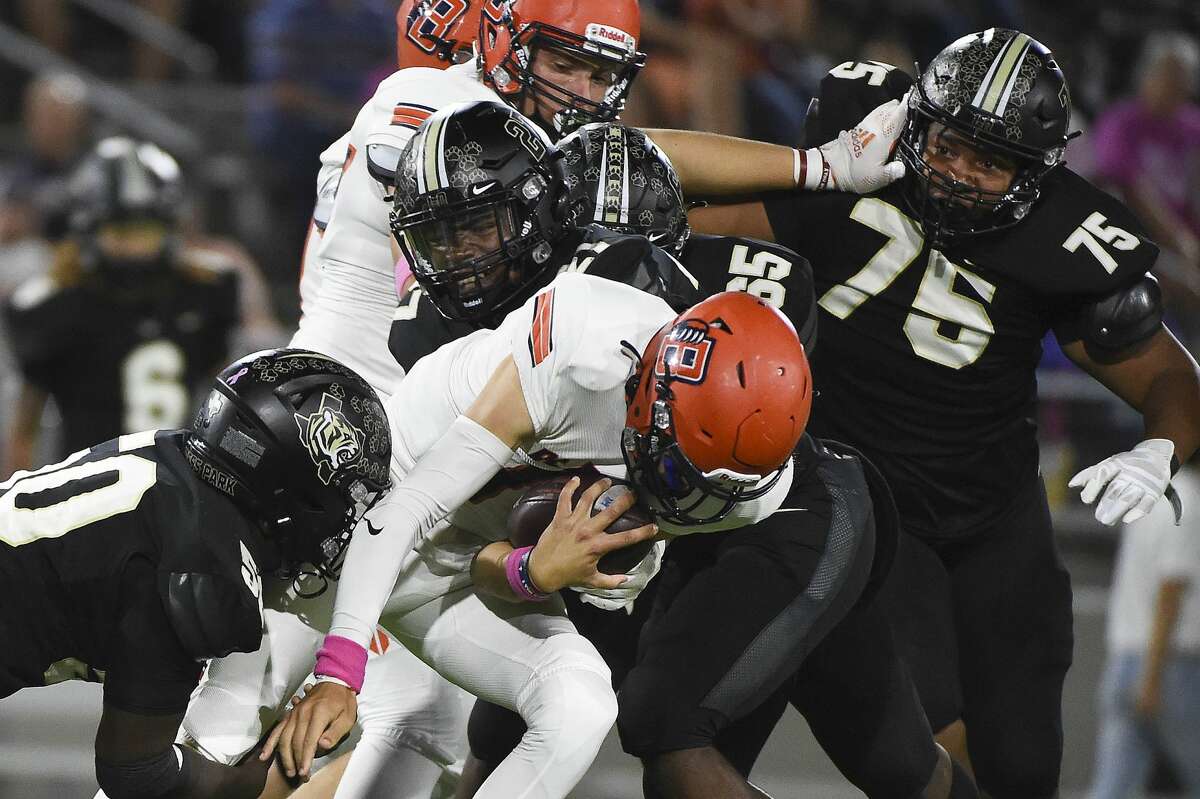 Cypress Park comes up big against Bridgeland to remain undefeated