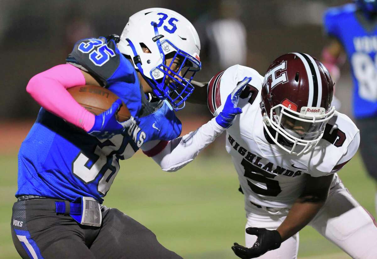 High school football: Highlands 21, Lanier 20