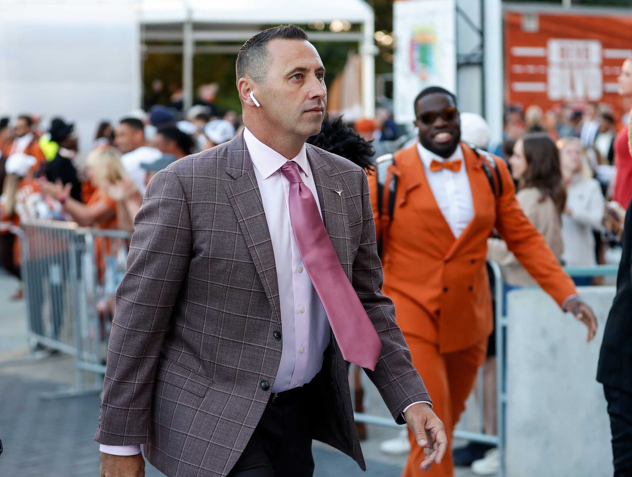 Texas Longhorns: Alabama's visit could redefine Steve Sarkisian's tenure