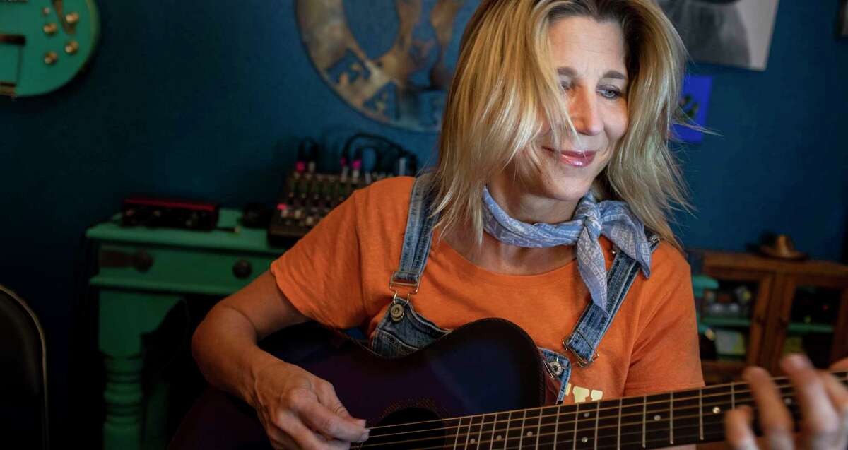 ‘I don’t want sympathy’: Texas singer Terri Hendrix’s livelihood ...