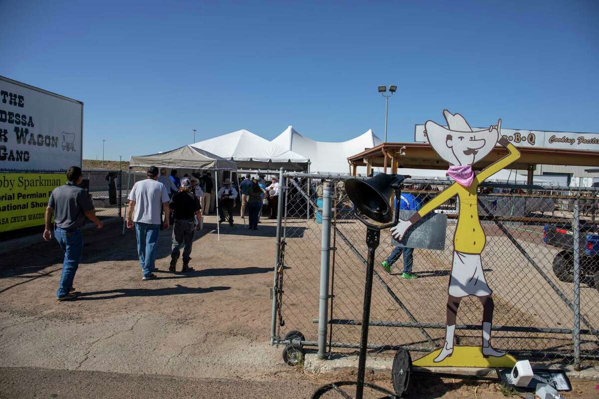 Small Bites at the oil show: Odessa Chuck Wagon Gang is a hit