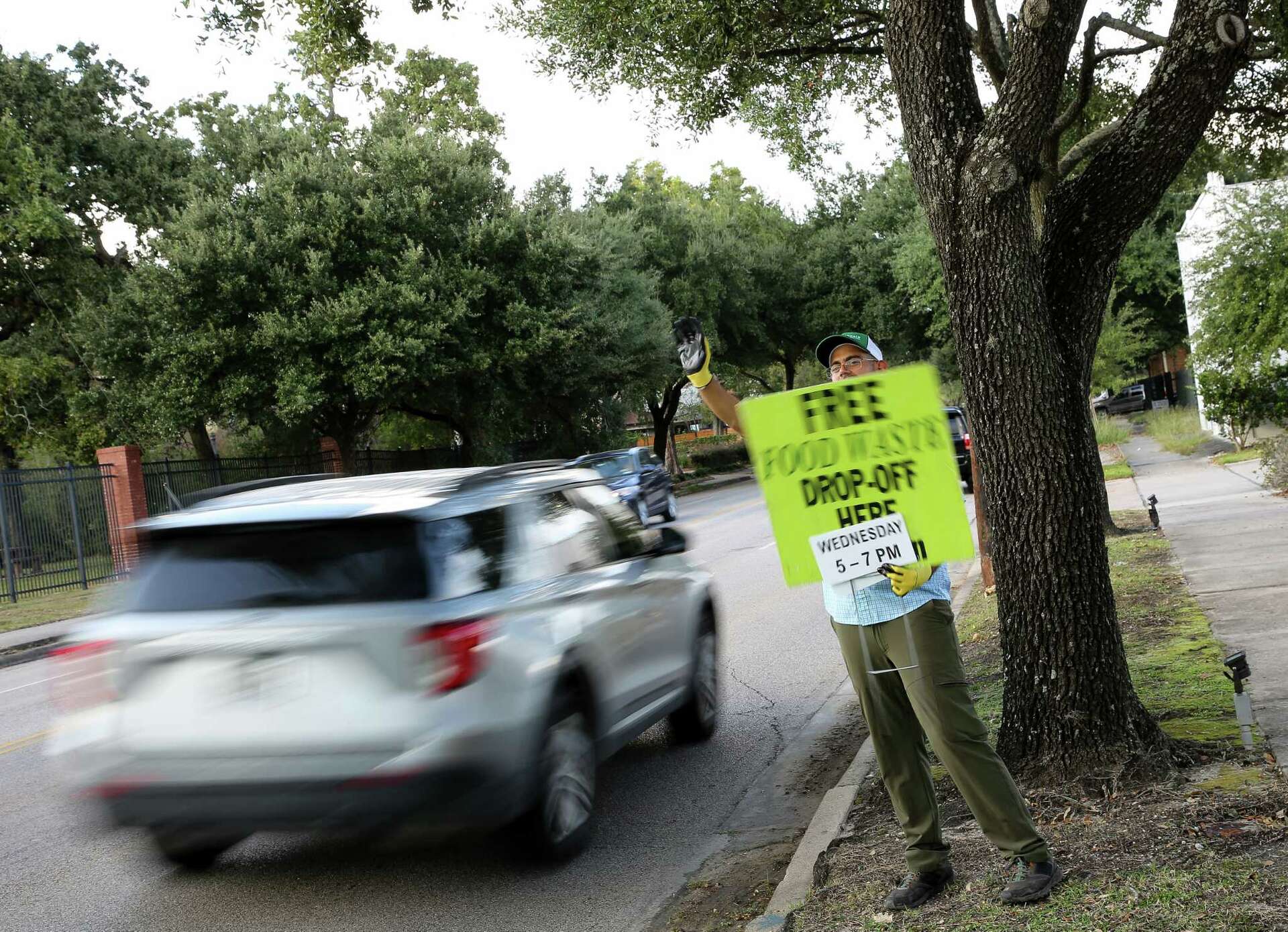 Houston leaders want you to start composting. Here’s how.
