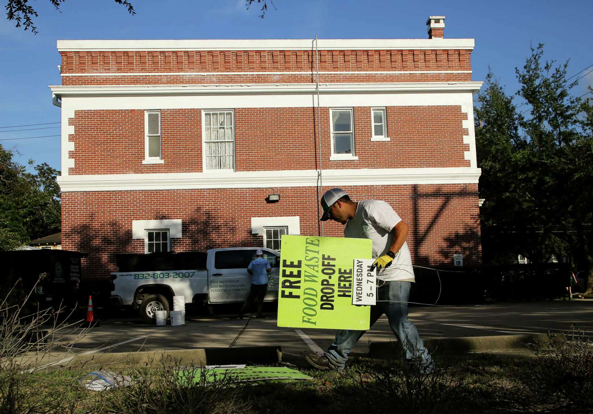 Houston leaders want you to start composting. Here’s how.