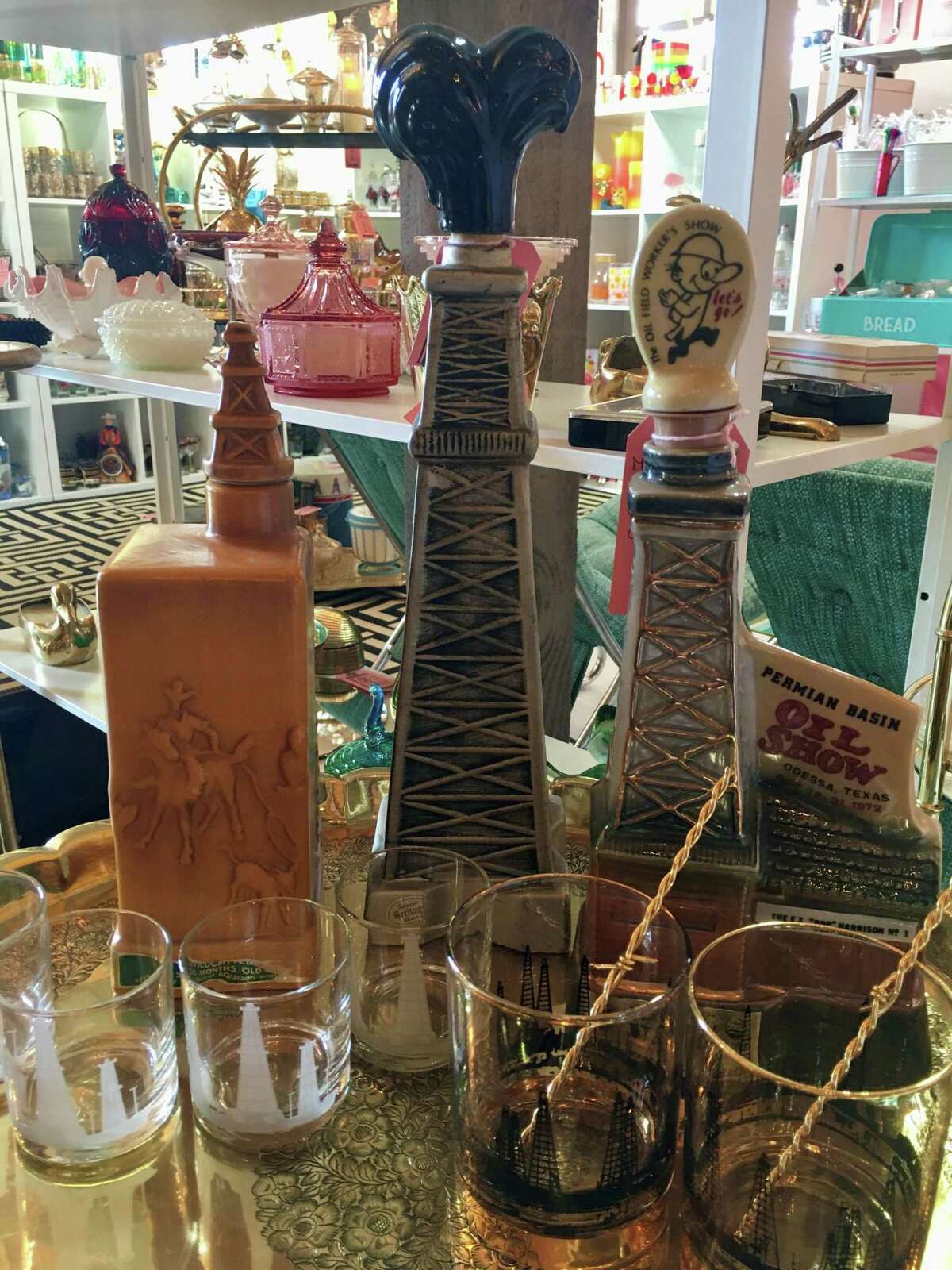 Midcentury barware and antiques: Trends to watch as Round Top kicks off ...