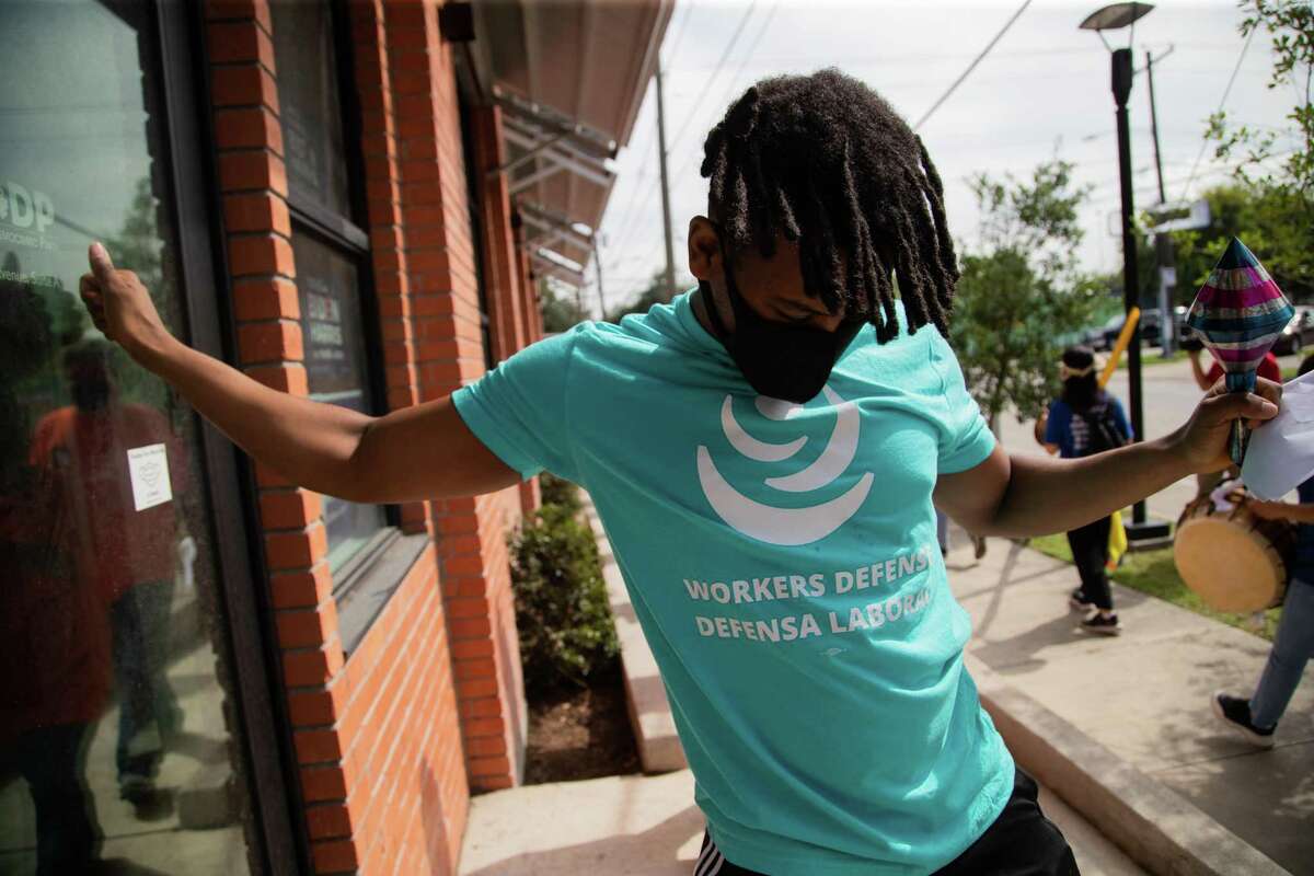 An undocumented UH freshman has a full ride and surgeon dreams. A DACA ...