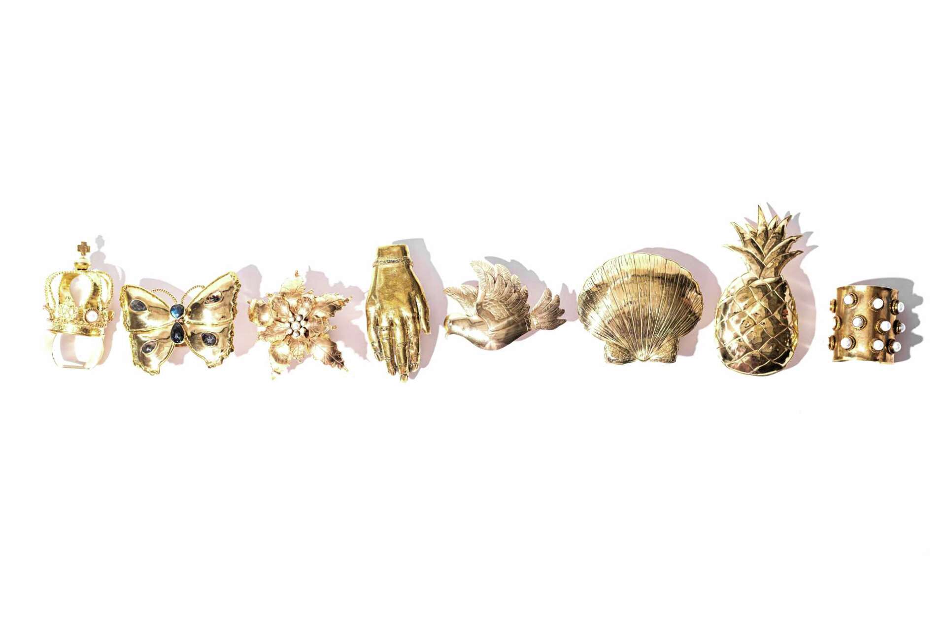 Houston mother-daughter’s new Reina Sol tabletop accessories and ...