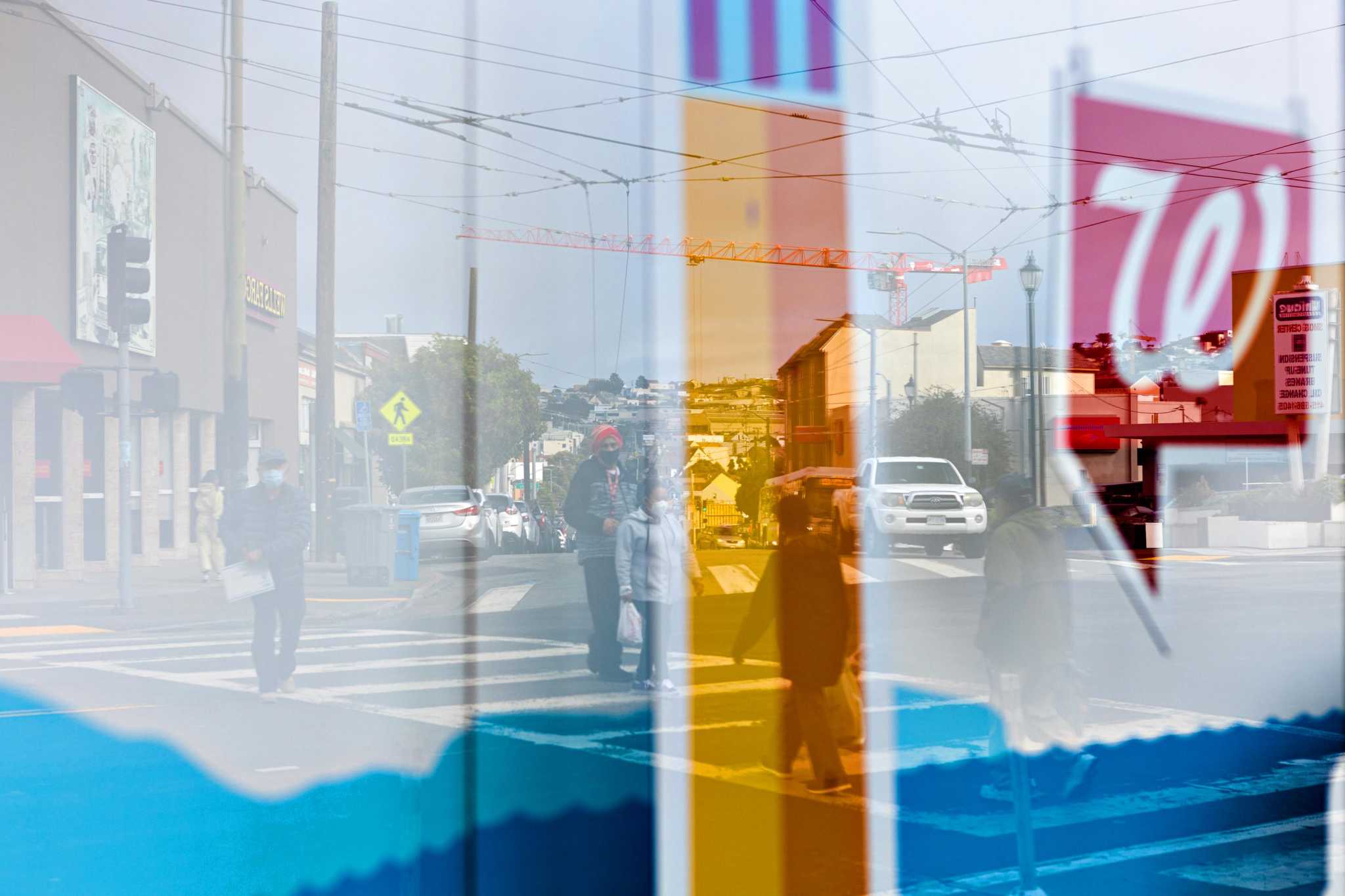 Another brazen theft at an S.F. Walgreens caught on video