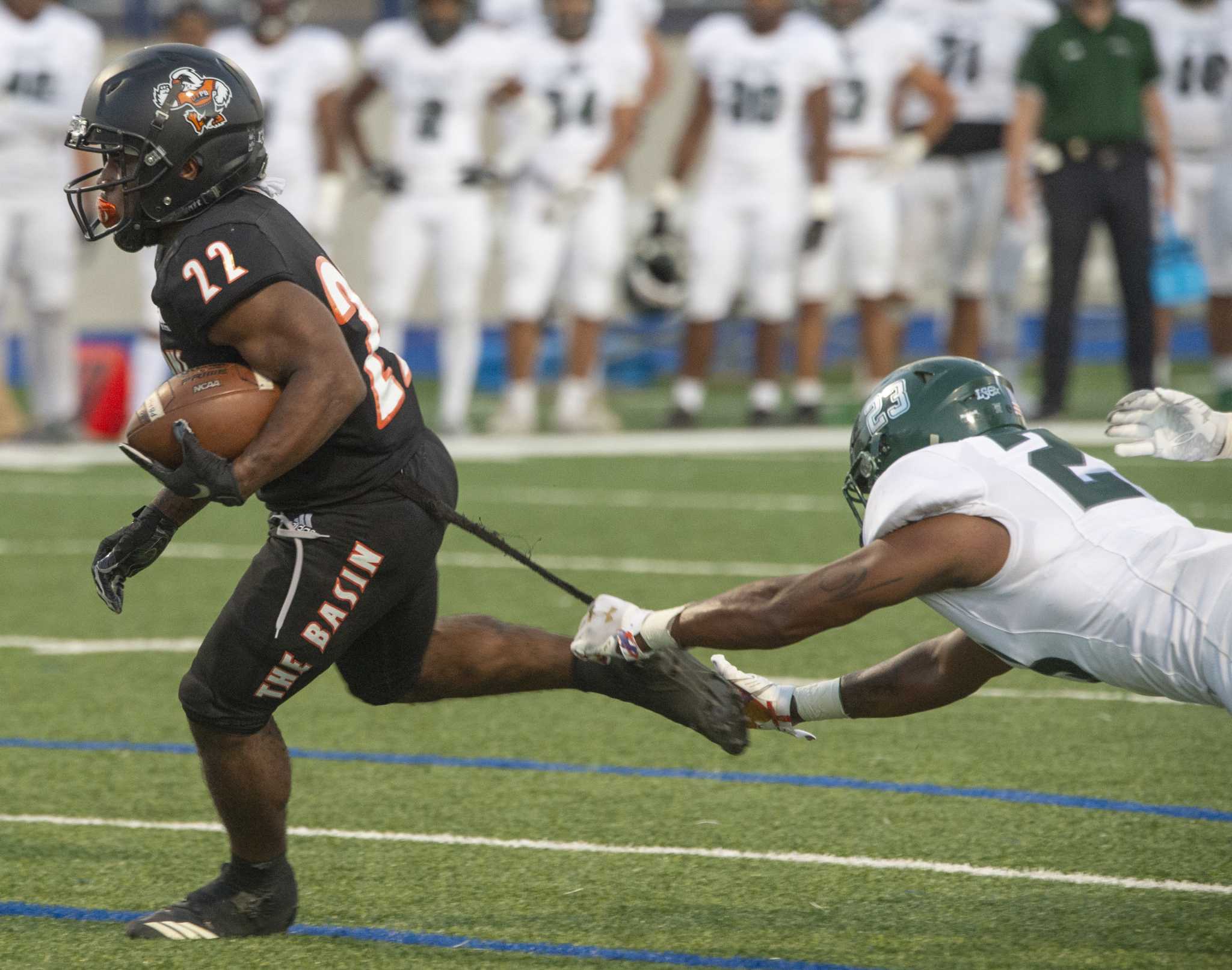 COLLEGE FOOTBALL: UTPB rolls past Eastern New Mexico behind late flurry