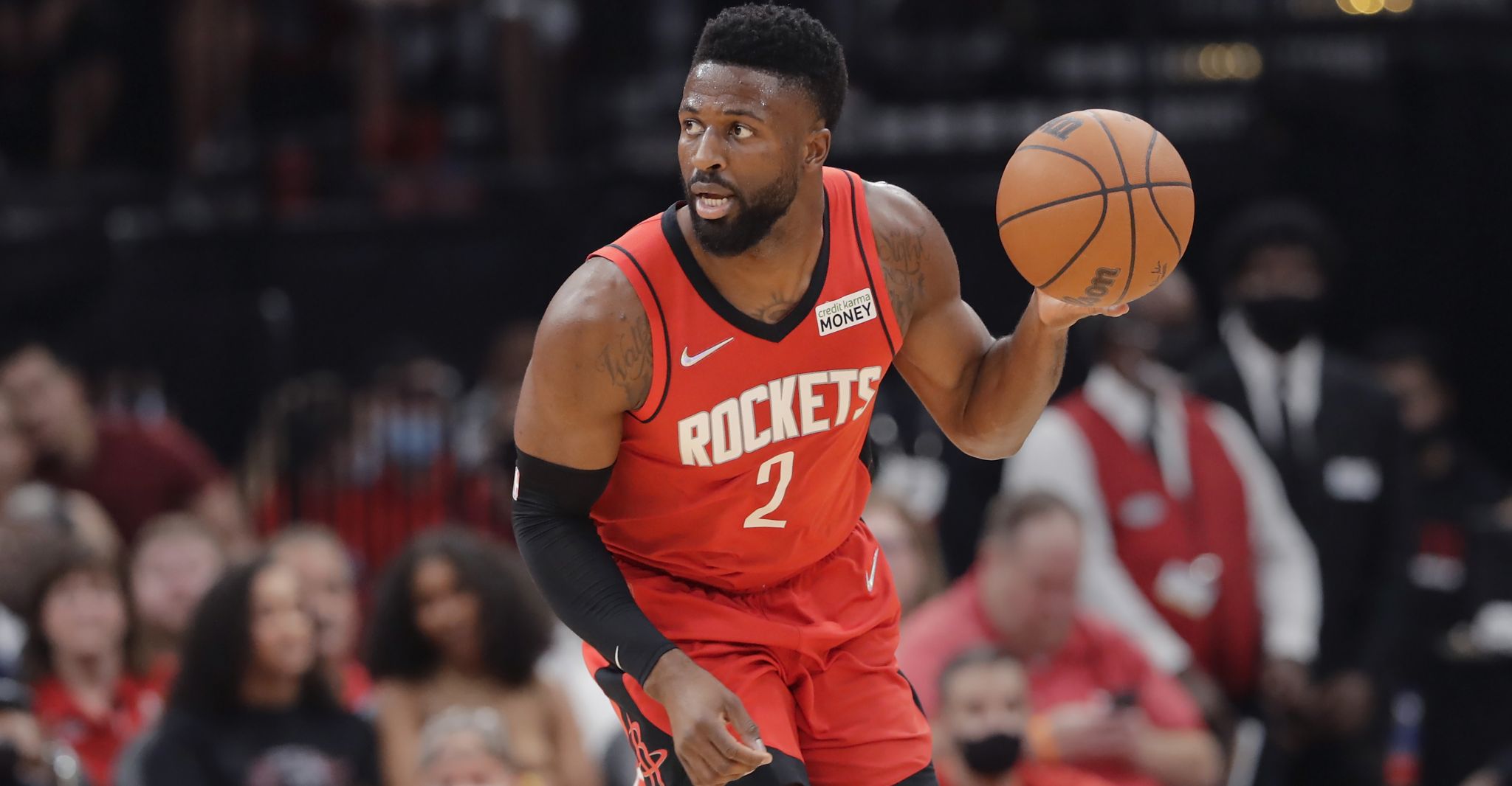 Rockets rotating parts of the rotation