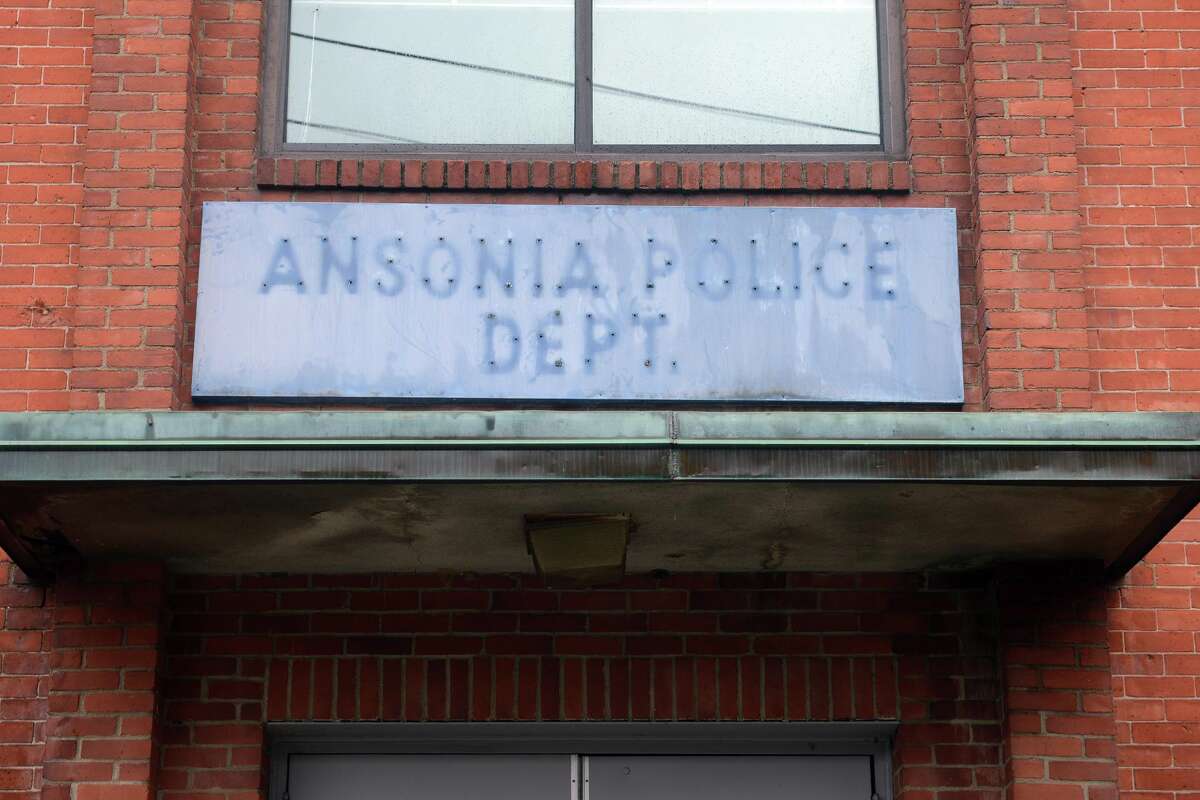 Ansonia police move across town to new headquarters building