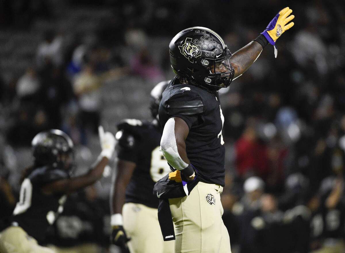 Cy Park prevails in showdown with Cy Ranch