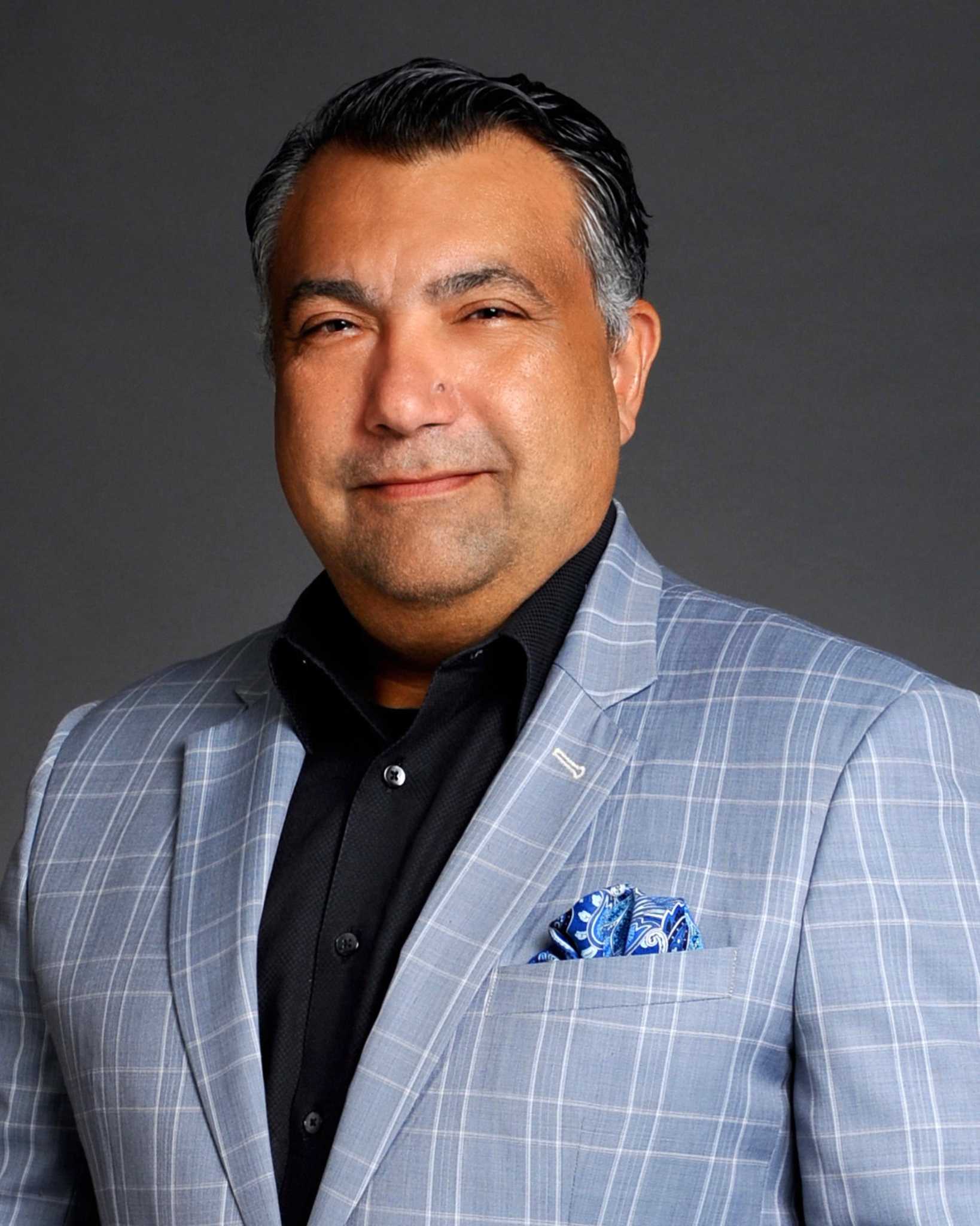 Two Examiner area residents awarded Hispanic Hero Award