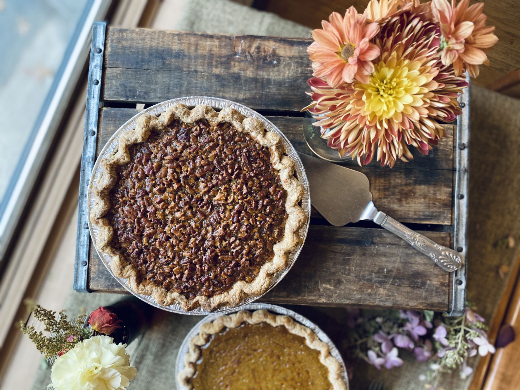 Thanksgiving with a side of help: where to order your meal to go