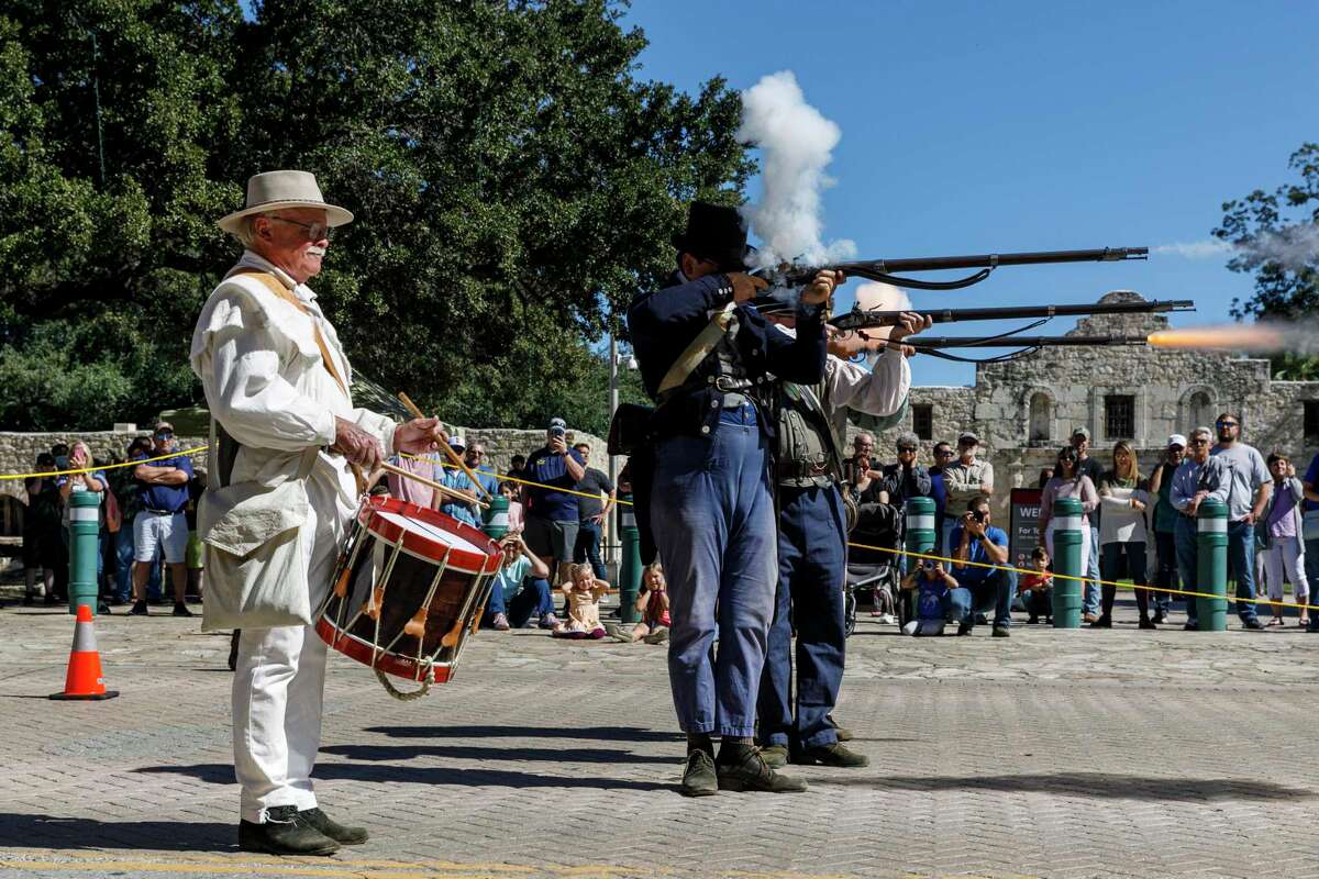 Alamo Church, Cenotaph to get ‘critical’ repairs; Experts will re ...