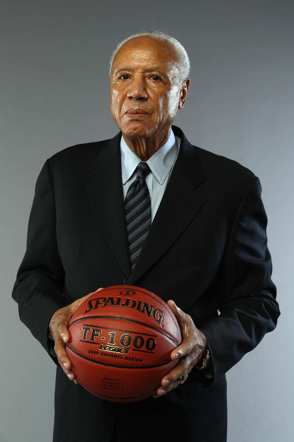 City renames Thomas Street after Seattle Supersonics legend Lenny Wilkens