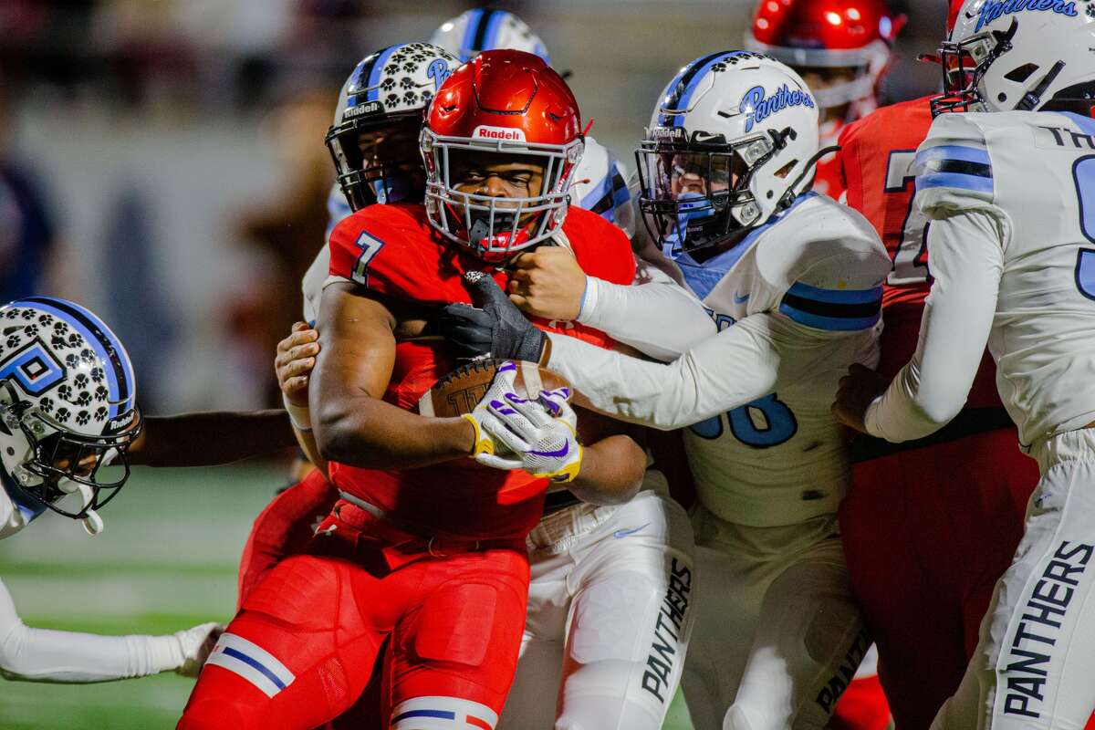 Friday night highlights: Manvel hands Paetow first loss