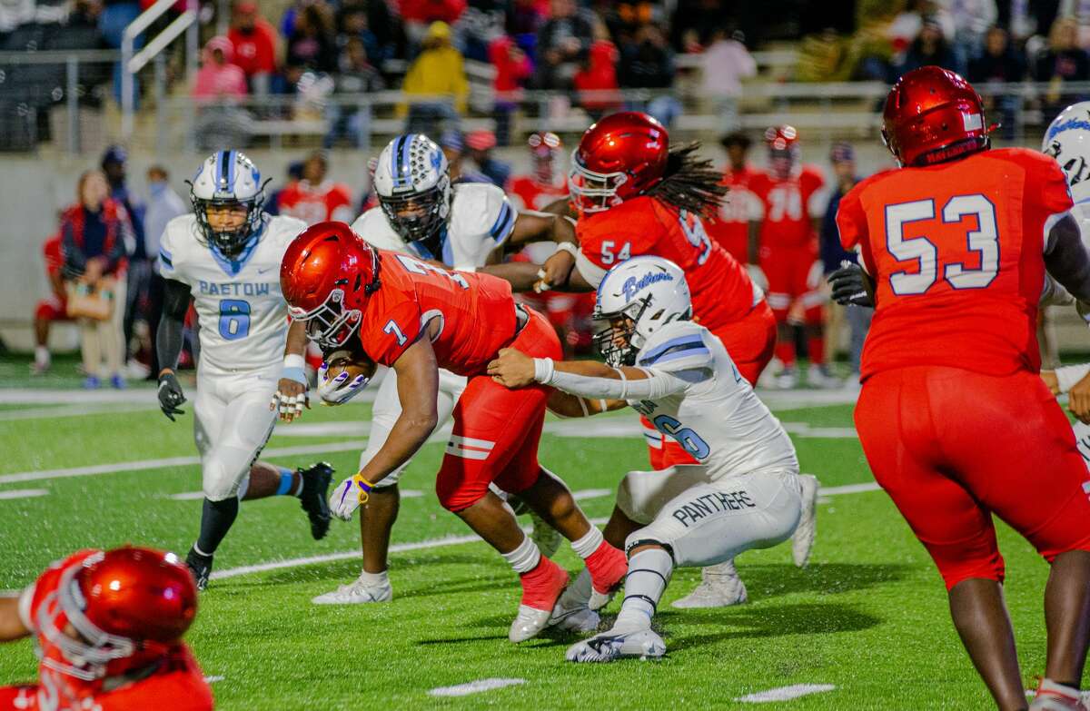 Friday night highlights: Manvel hands Paetow first loss