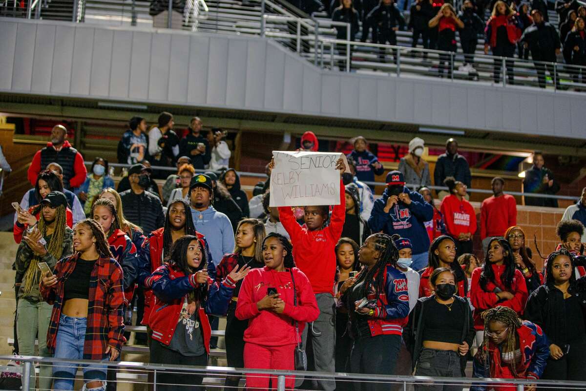 Friday night highlights: Manvel hands Paetow first loss