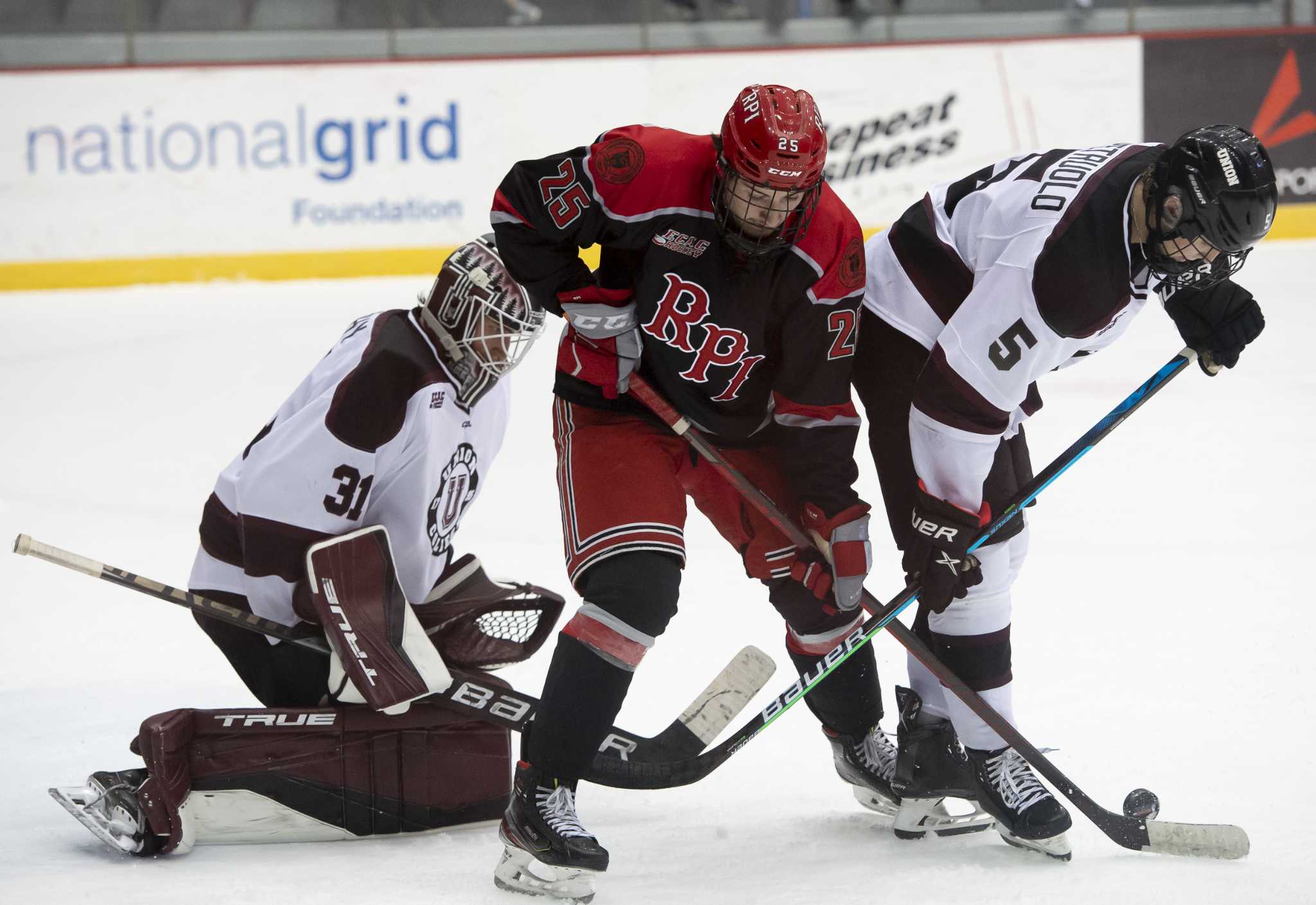 Mahshie making his mark for RPI hockey