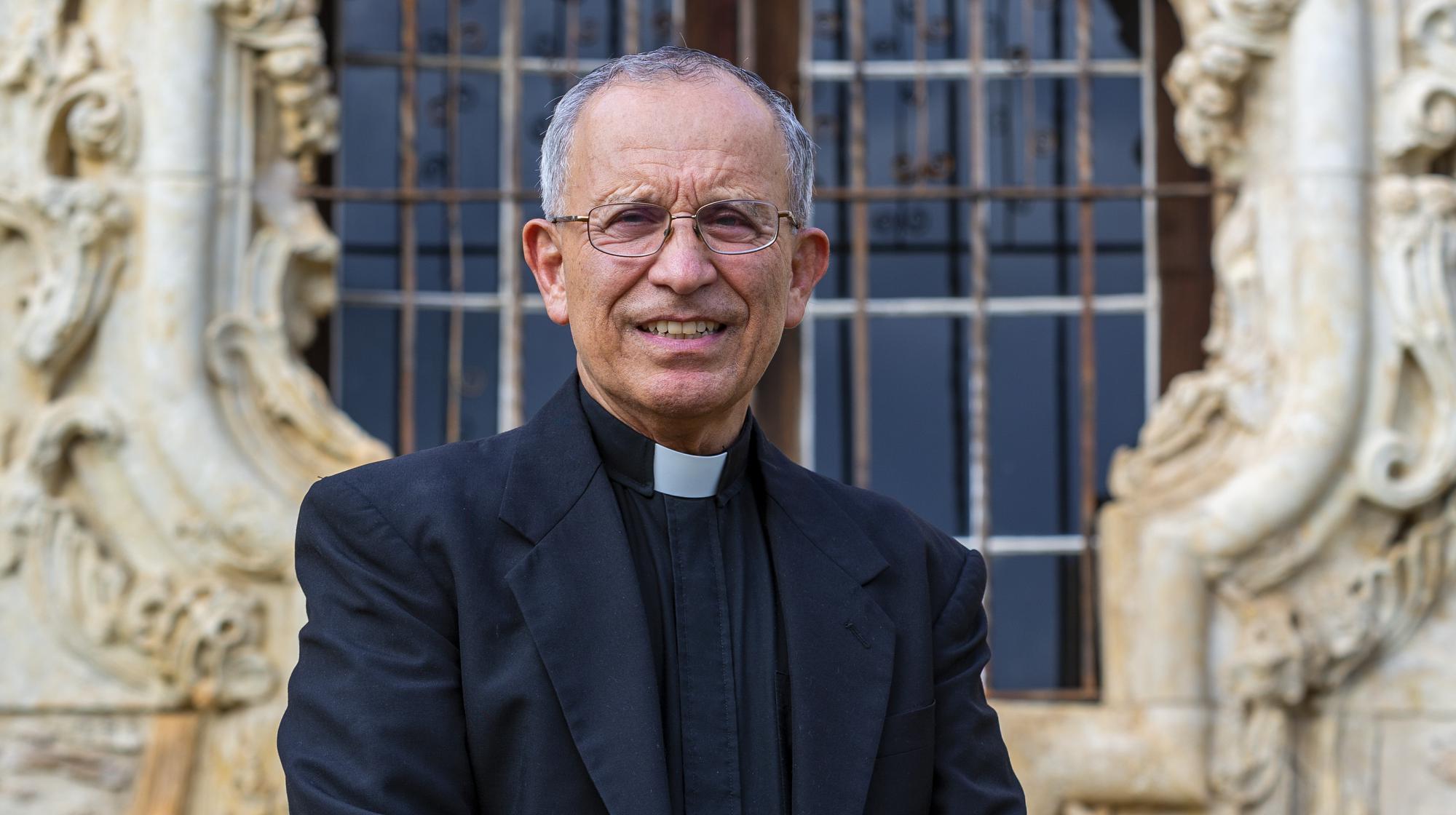 San Antonio priest's homilies, now in a new book, gave hope to ...
