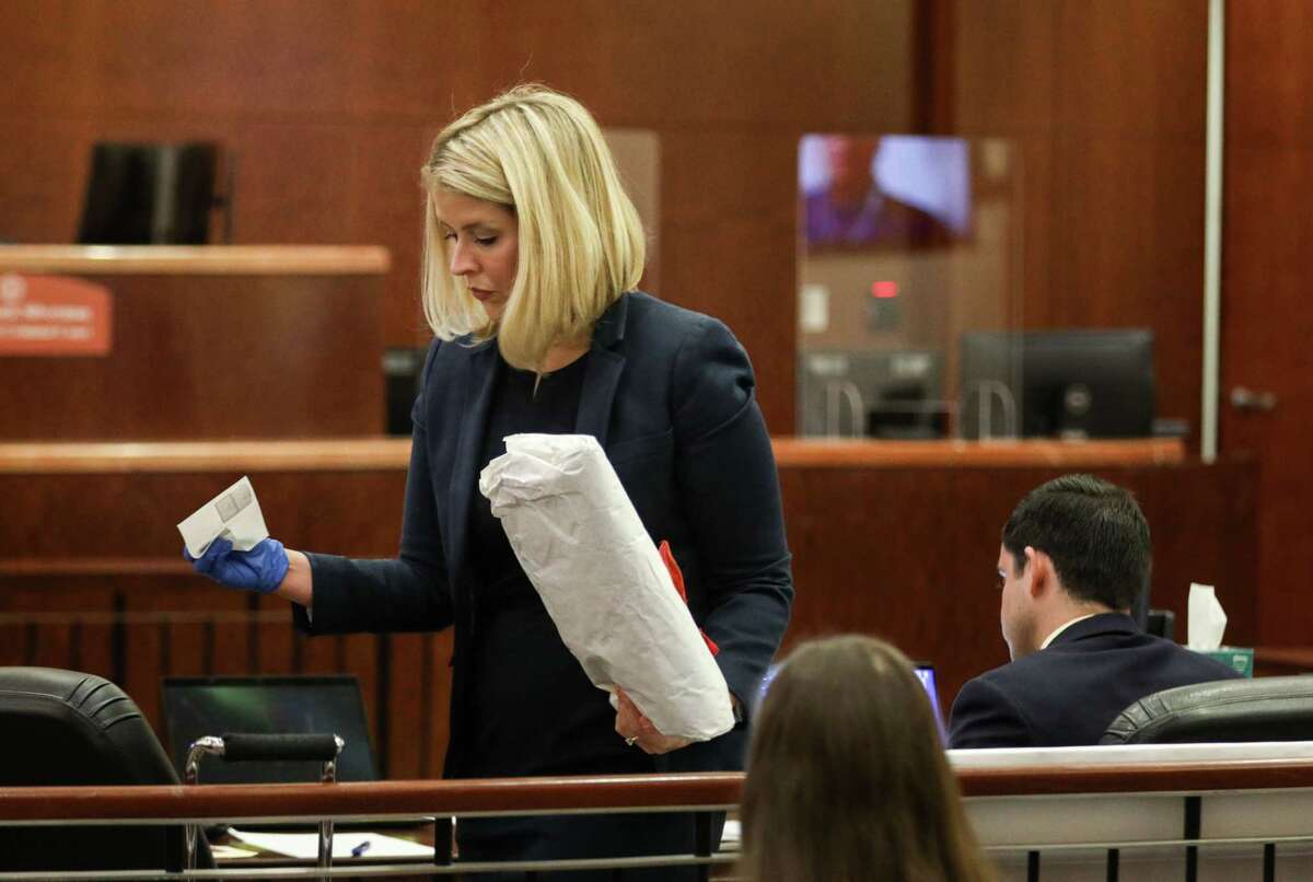 Prosecutor unravels yarn of teen love, betrayal, violence during murder ...