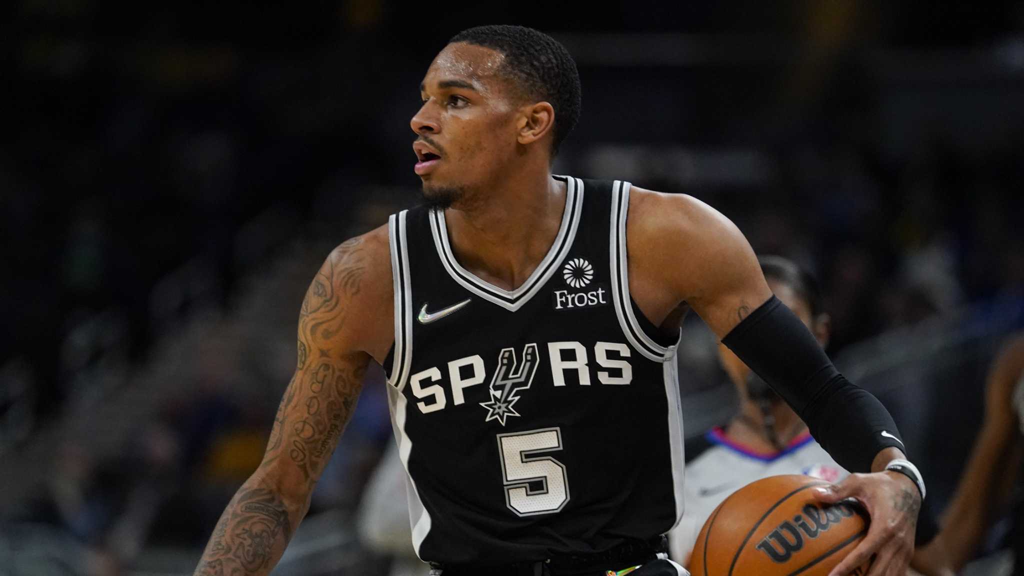 After ‘worst game of year,’ Spurs look to bounce back against Mavs