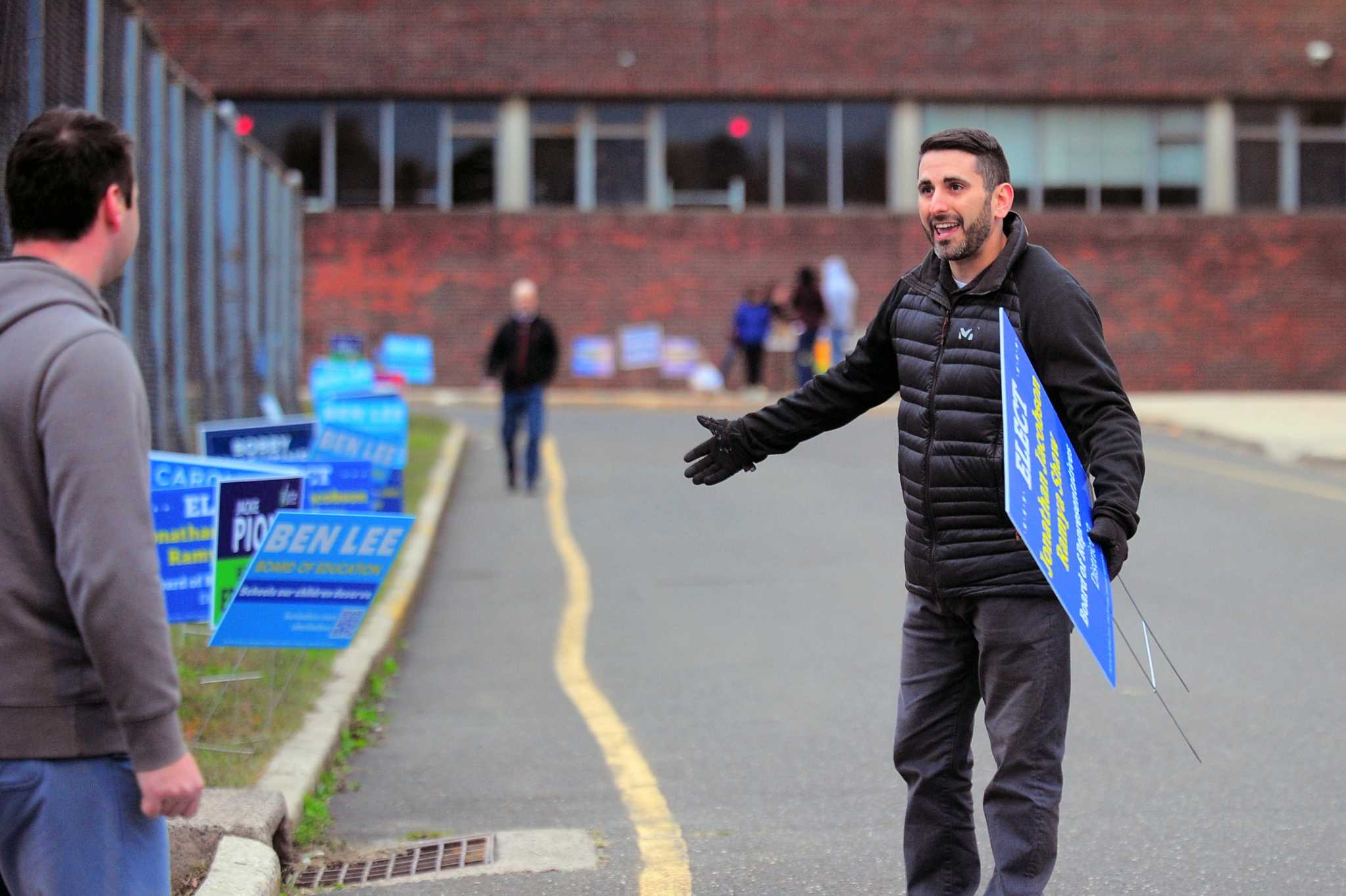 Primaries likely in Stamford after DCC, RTC endorse candidates