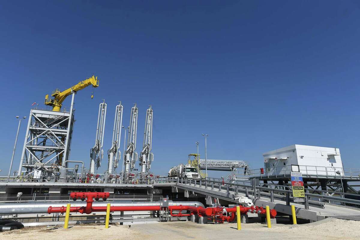 Get a rare look inside Energy Transfer’s Nederland Terminal