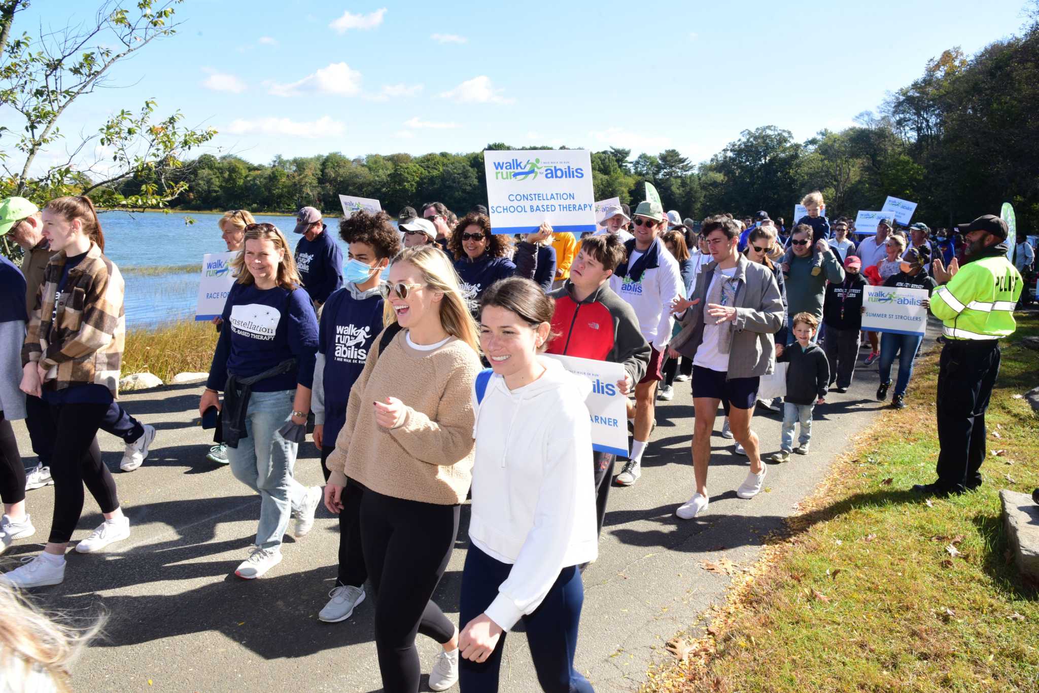 Guess pumpkin weight contest, Ablilis Walk and other Greenwich notes