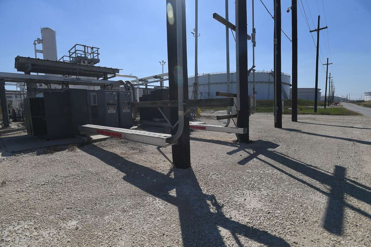 Get a rare look inside Energy Transfer’s Nederland Terminal