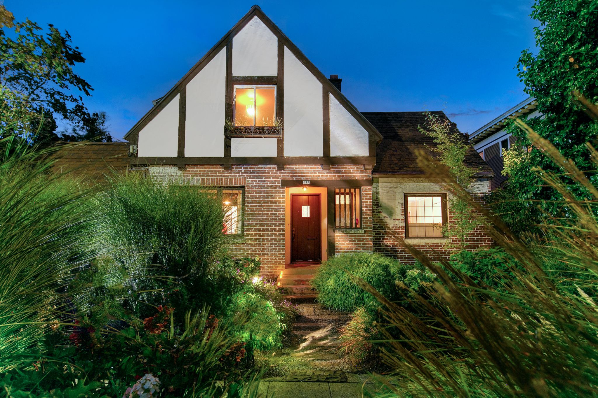 Madronna Classic American Homes