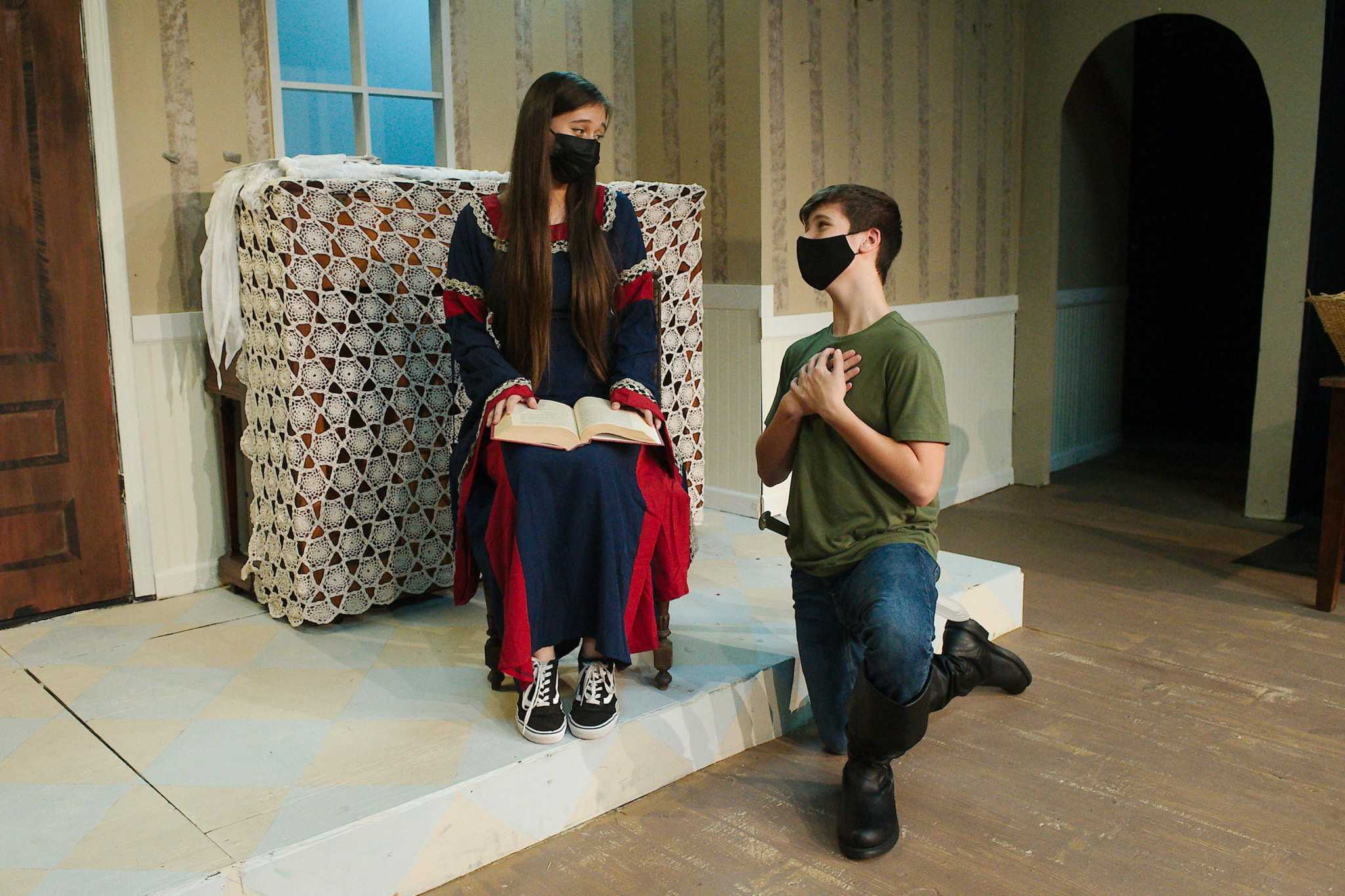 Dawson alumna’s play at Pearl Theater puts new spin on Robin Hood