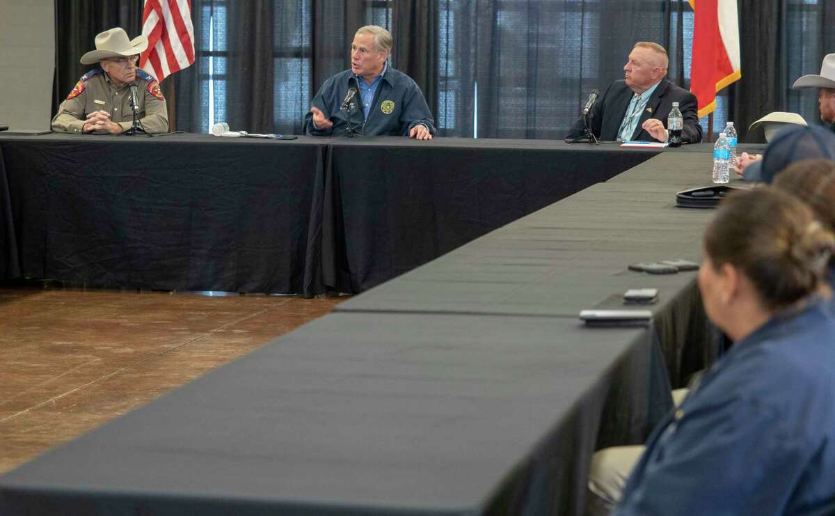 Gov. Abbott holds border discussion in Midland, hints at special session