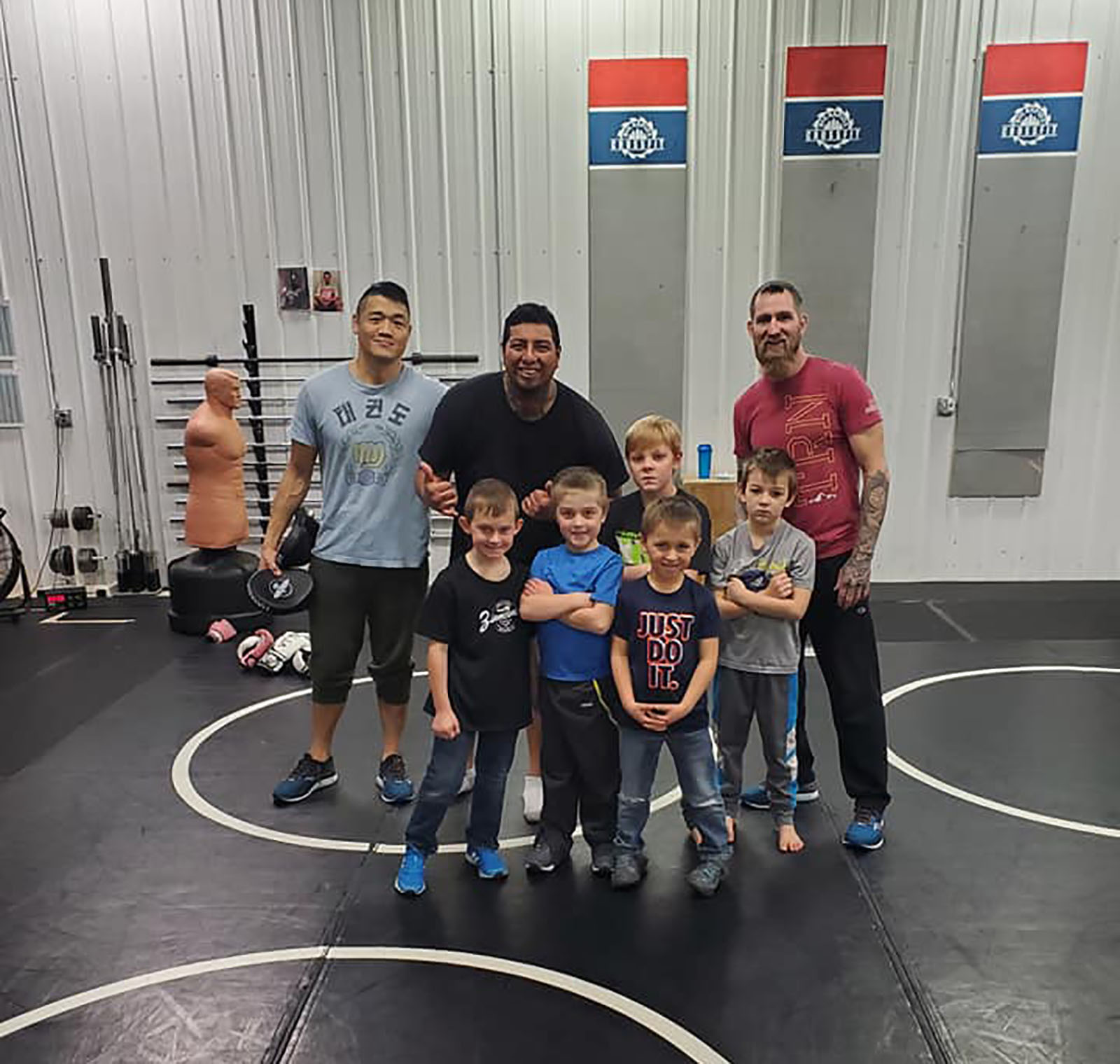 MMA fighter trains the next generation in Mecosta County