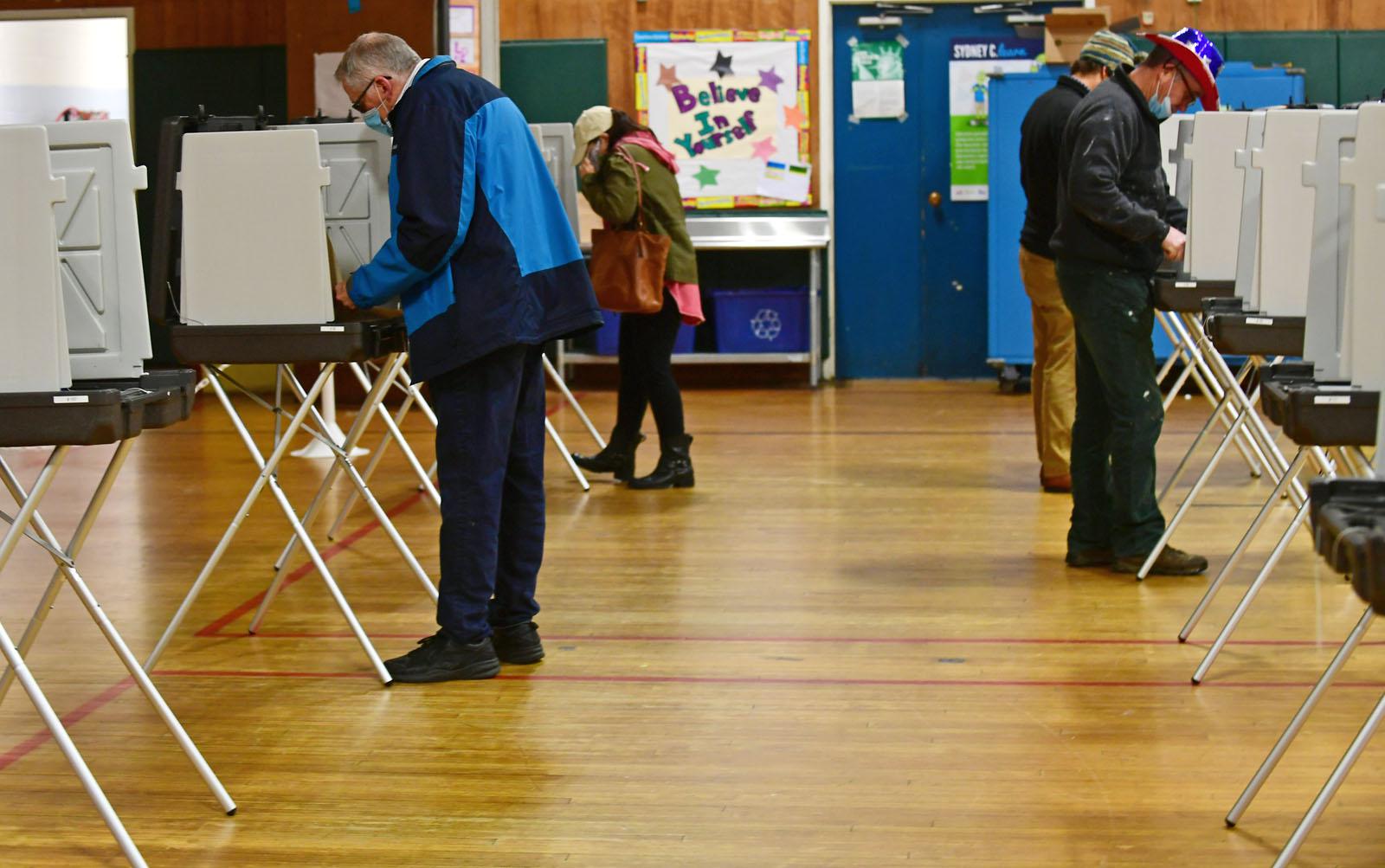 Voter turnout drops by more than 10% in Norwalk municipal elections