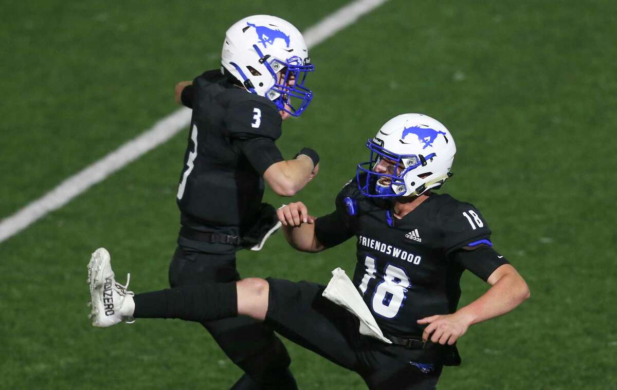 Friendswood mounts comeback to defeat Port Arthur Memorial for share of 9-5A Division I title