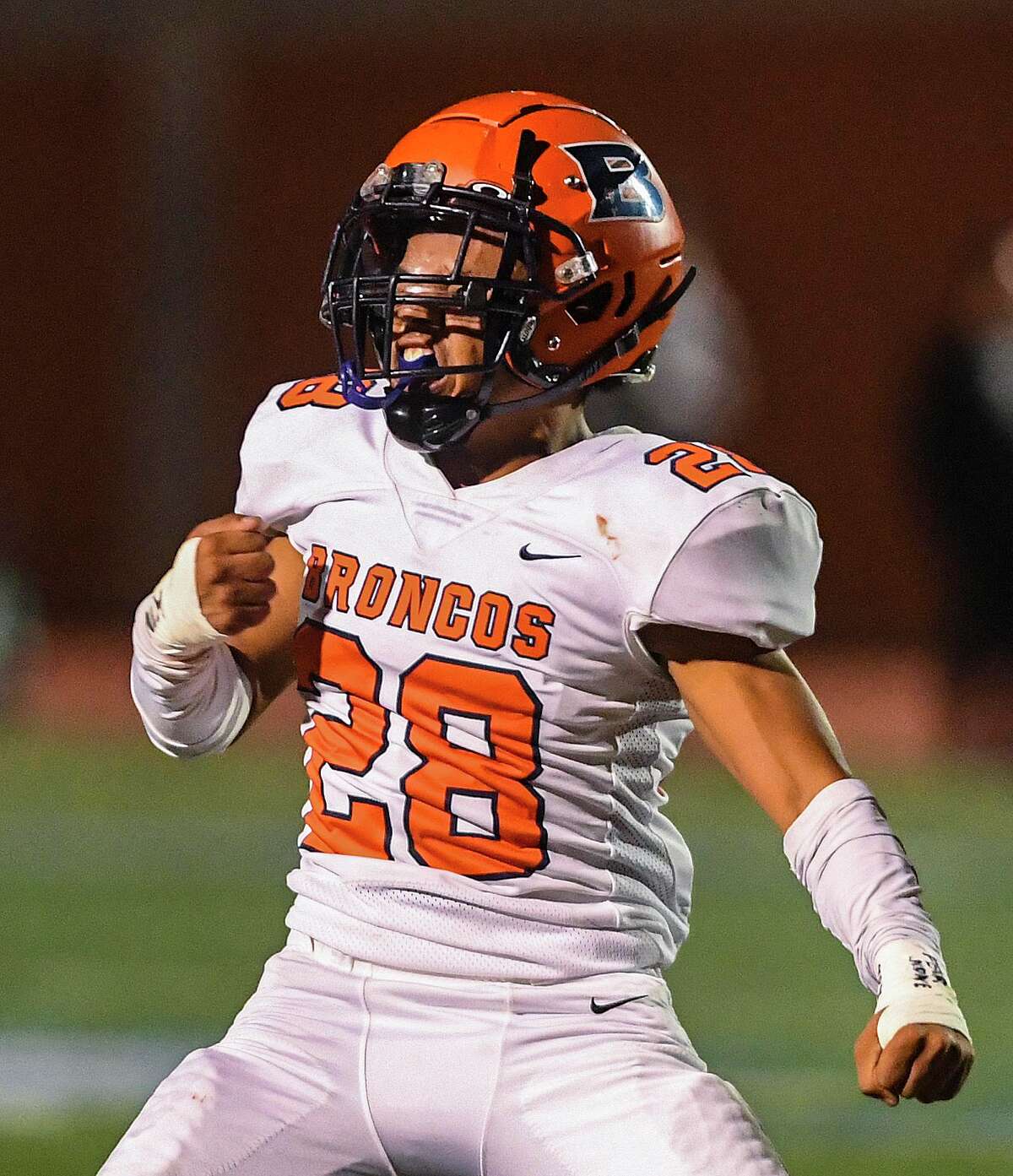 High school football: Reagan 34, Brandeis 7