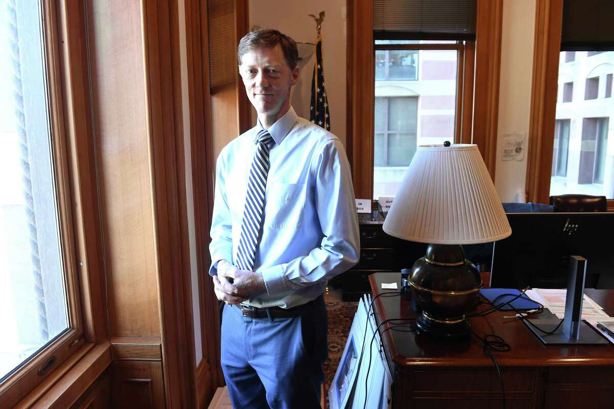 New Haven’s Mayor Elicker talks goals for 2nd term, after election ...