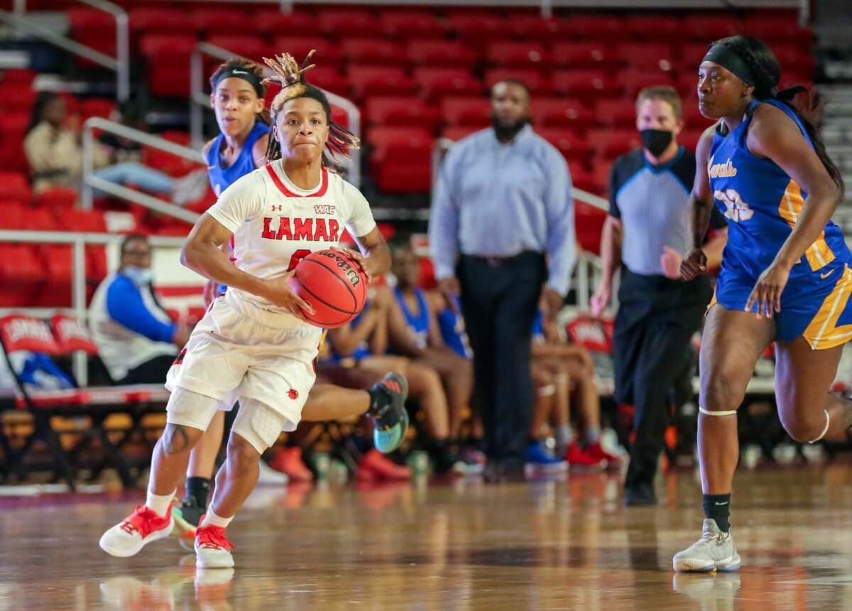 5 takeaways from Lamar women’s opening exhibition