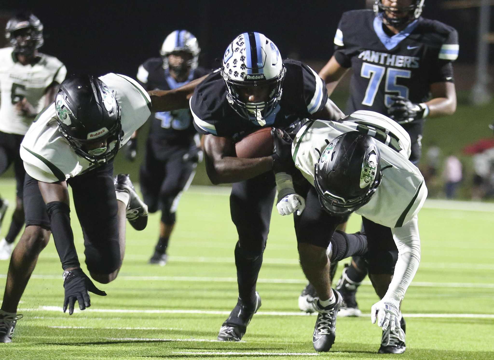 Paetow football clinches first district title