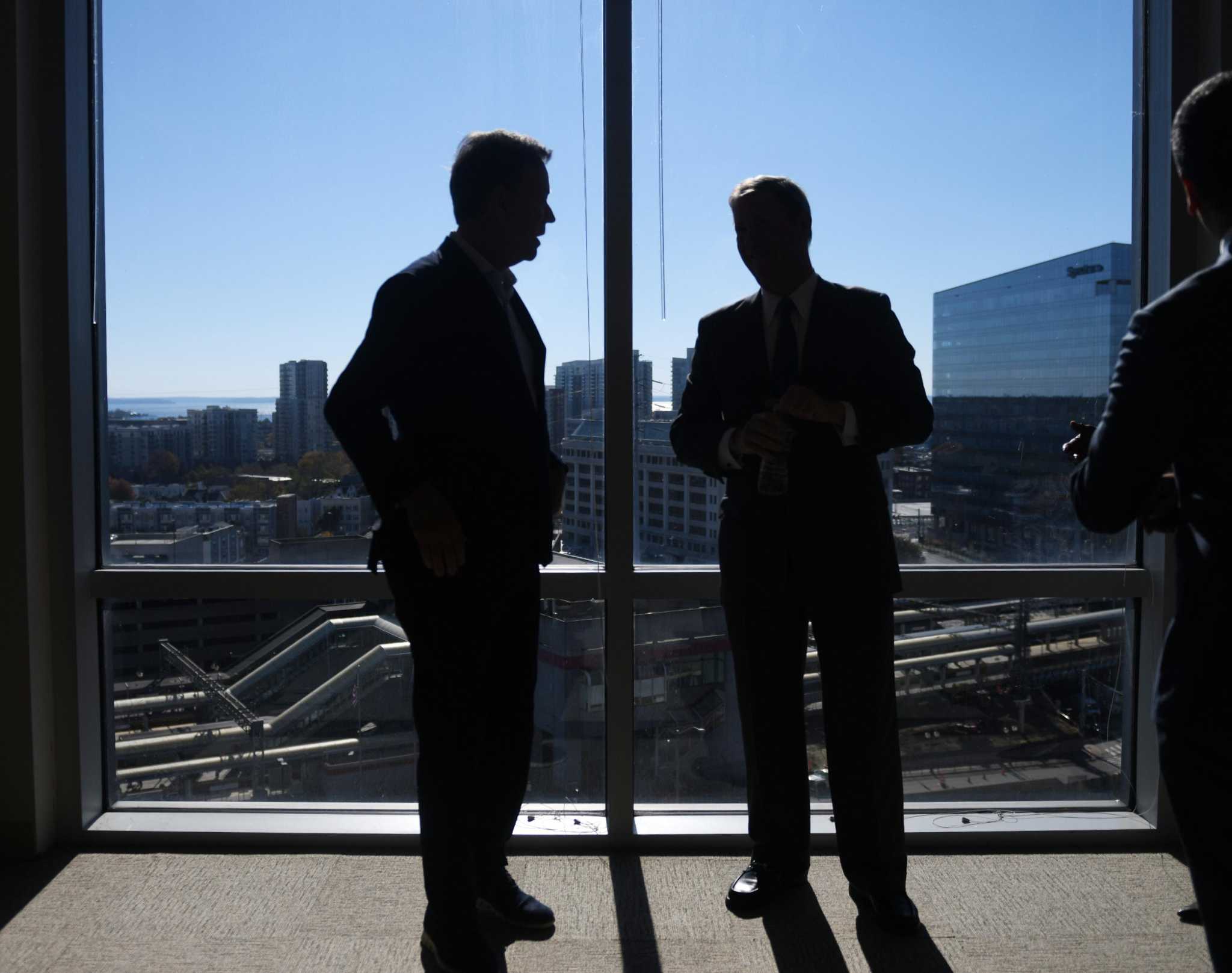 Dan Haar: Lamont can’t dance despite $5B surplus, bright jobs picture