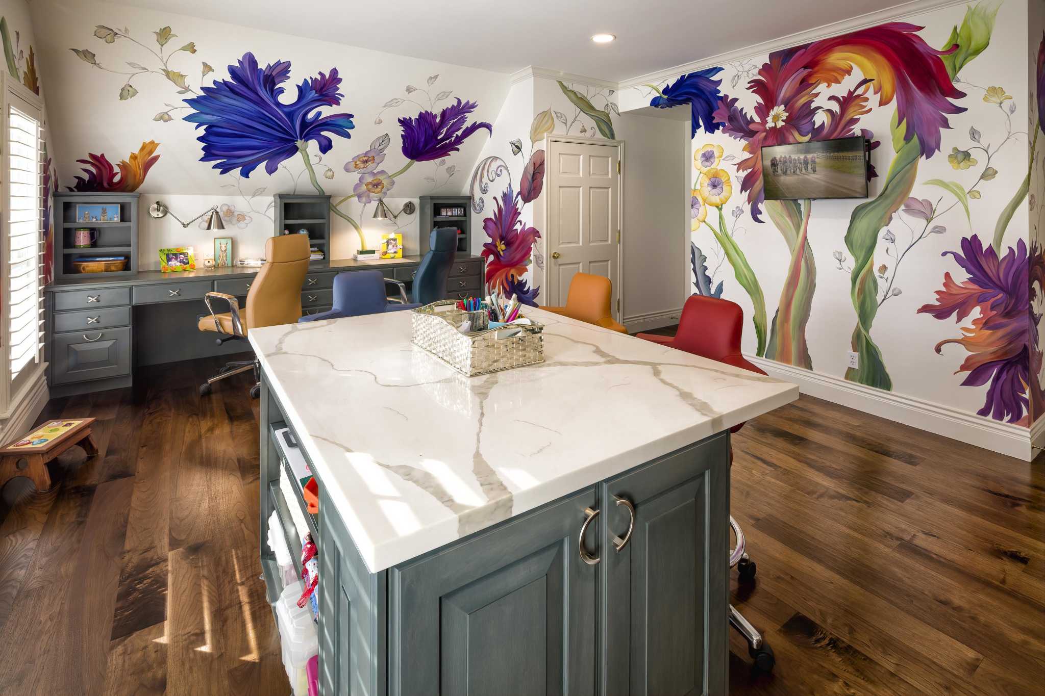 Mix it up: Updated traditional style means a fresh, clean look