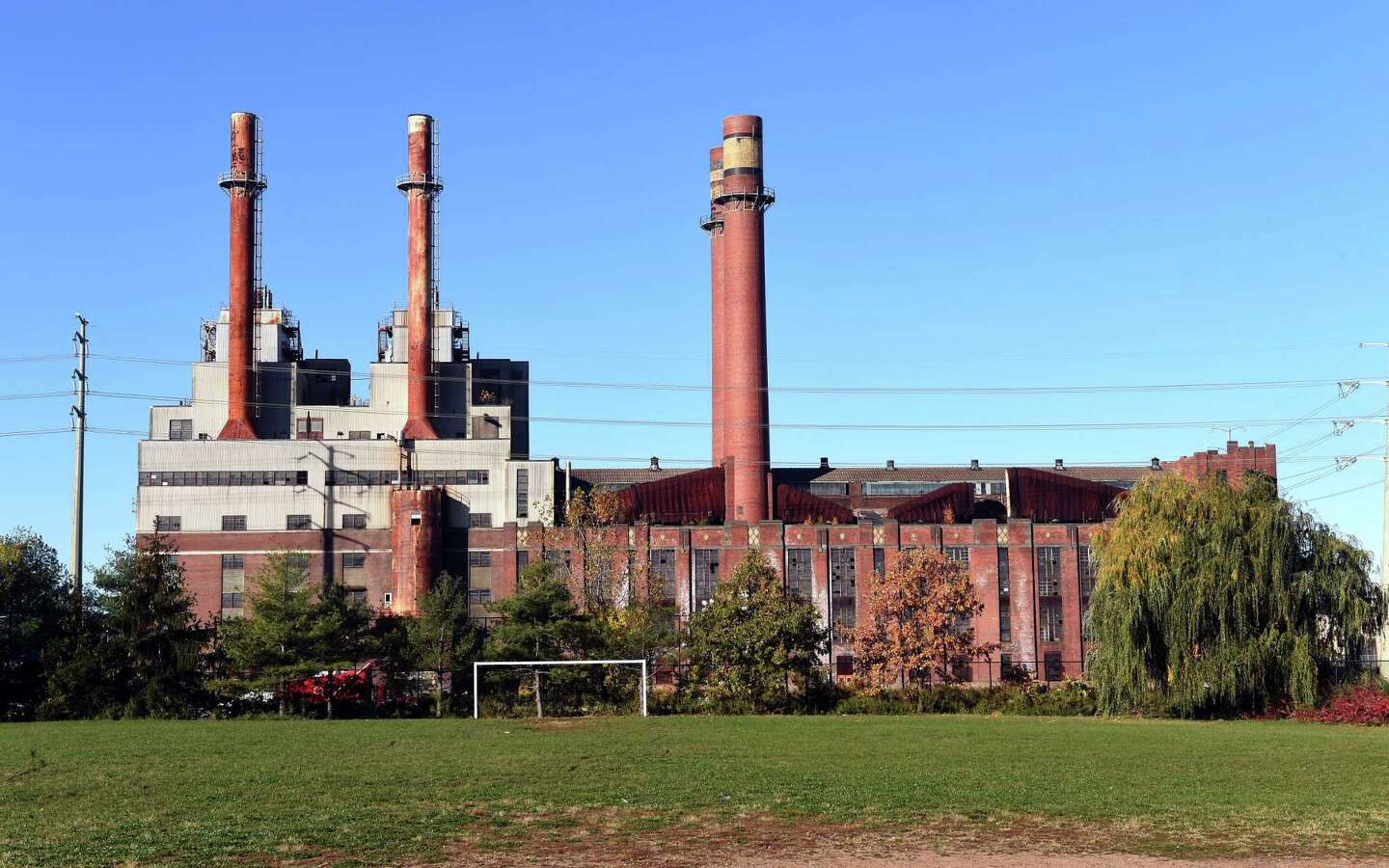 CT seeks to force UI to clean up English Station site in New Haven