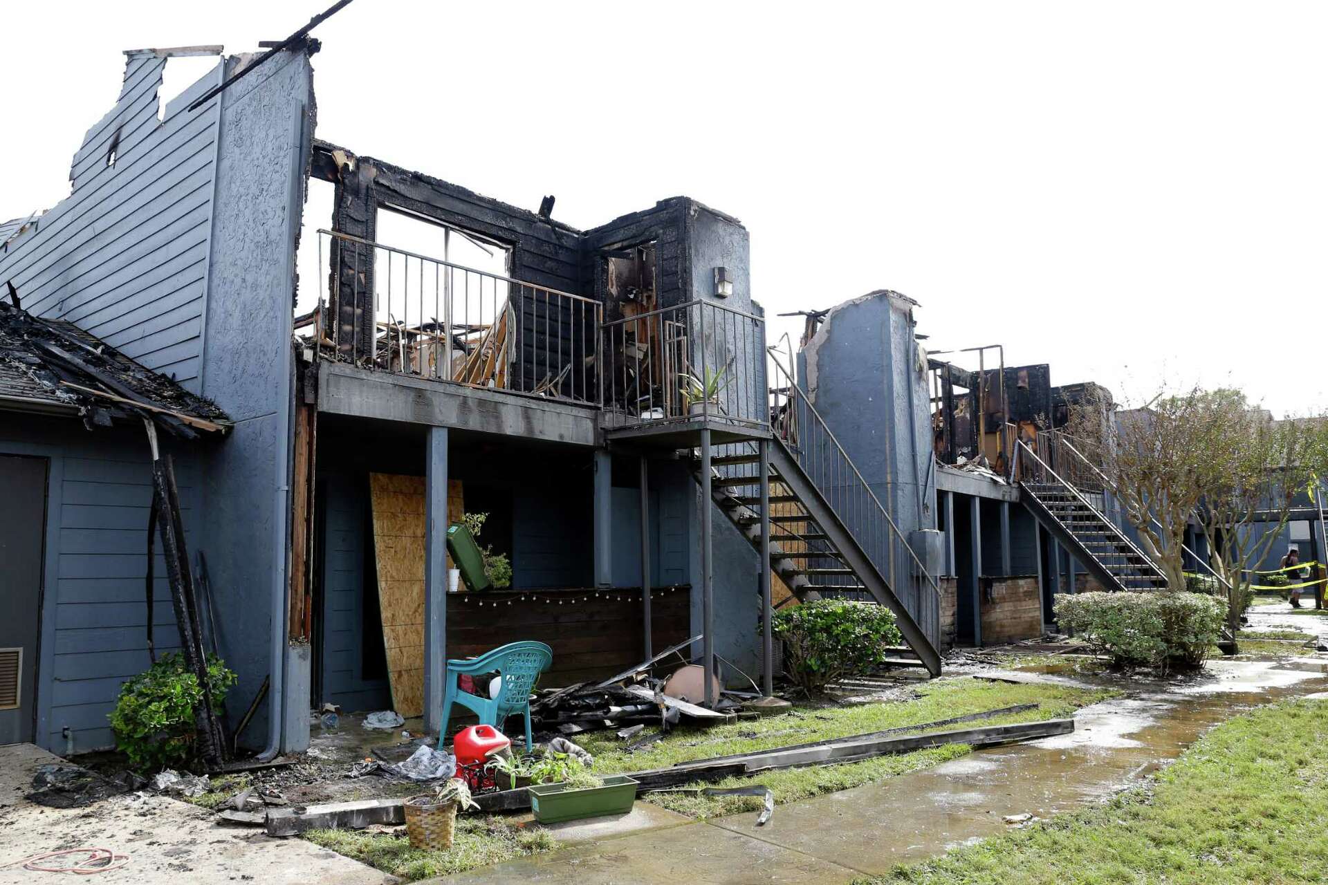 ‘State of shock’: Residents work through the aftermath of fire that ...