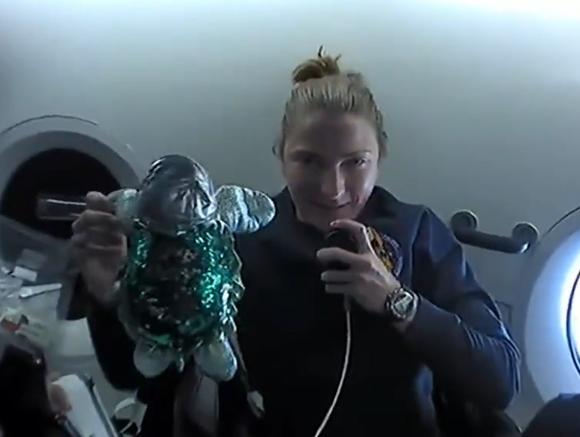 Here's why NASA and ESA Crew-3 astronauts brought a toy turtle named ...