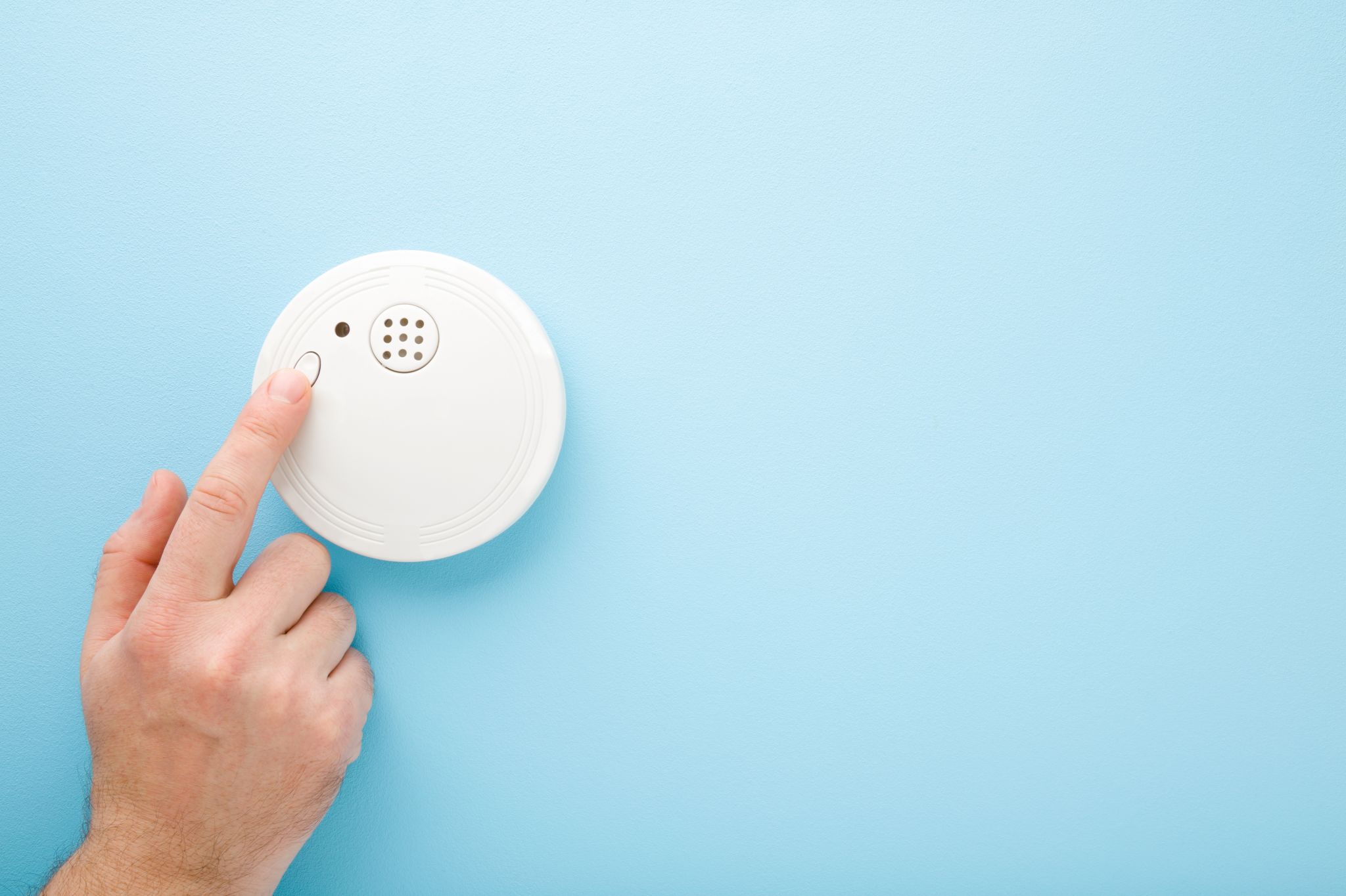How to install a smoke alarm in your home