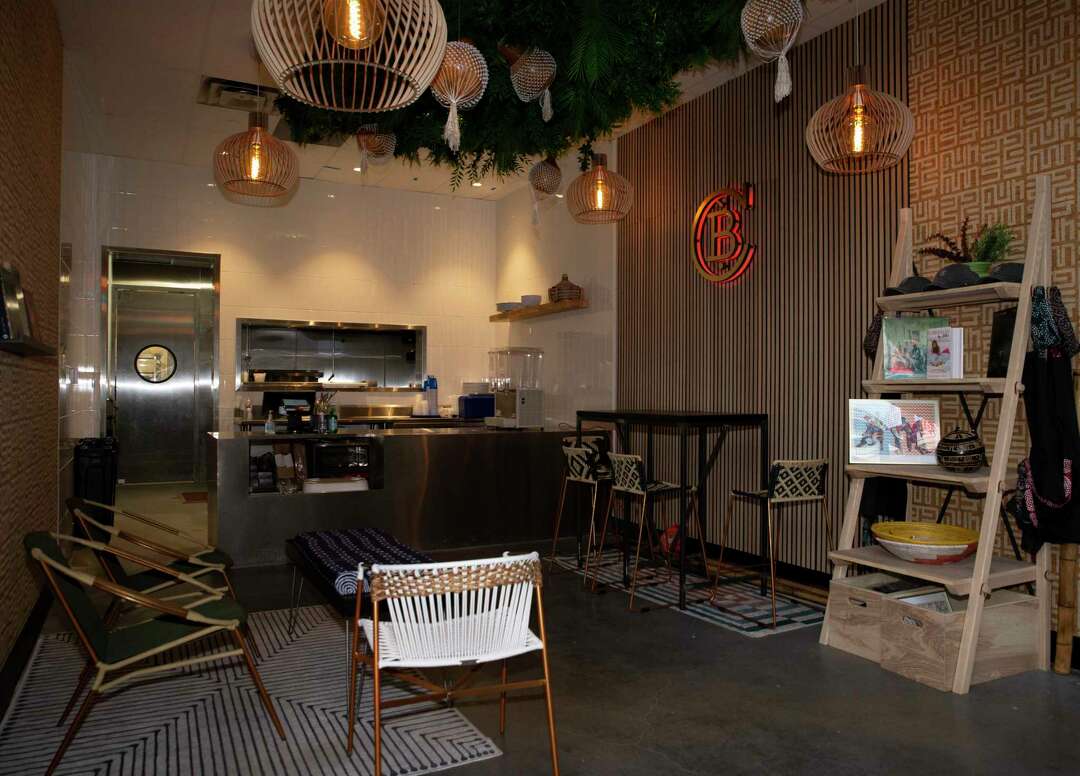 Inside the new POST Houston, a 5-acre rooftop park and food hall in ...