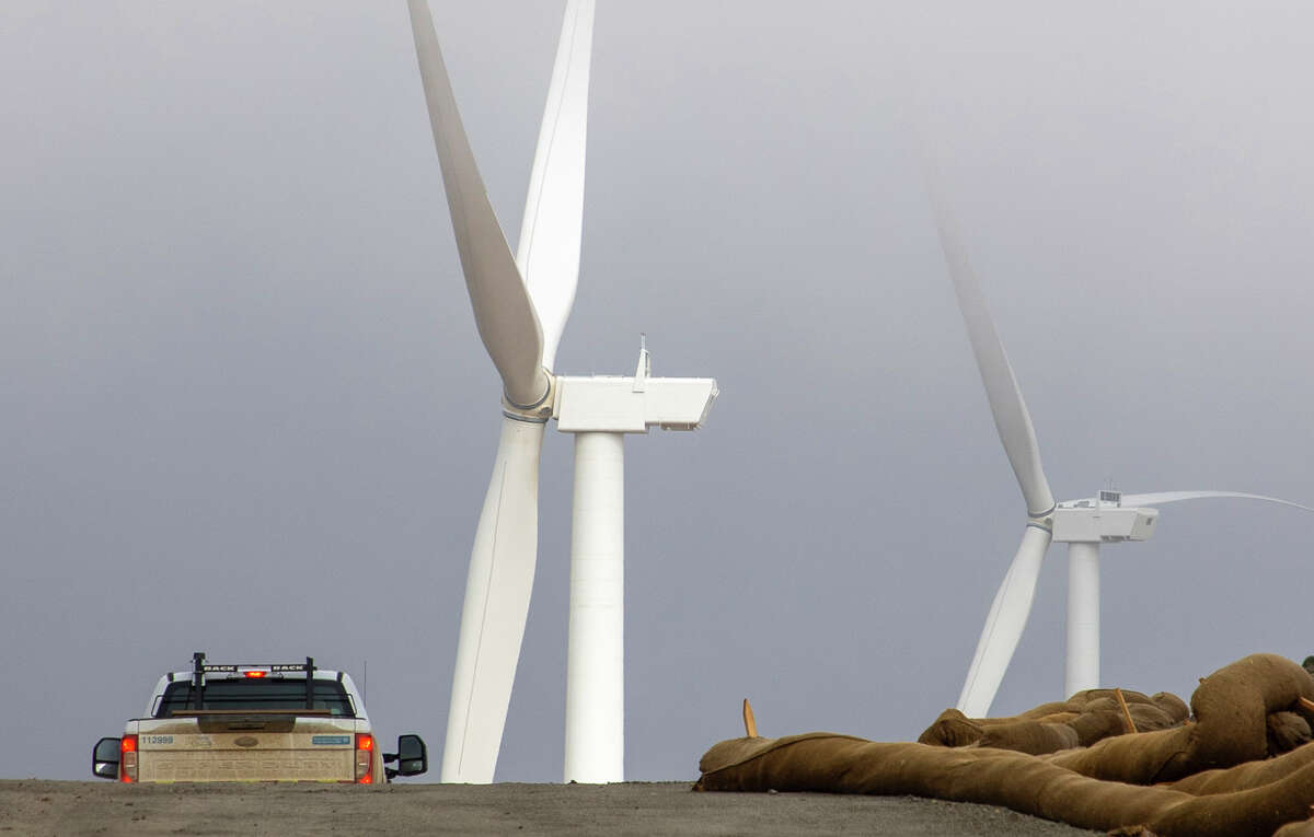 What it’s like to climb a wind turbine that’s powering BART