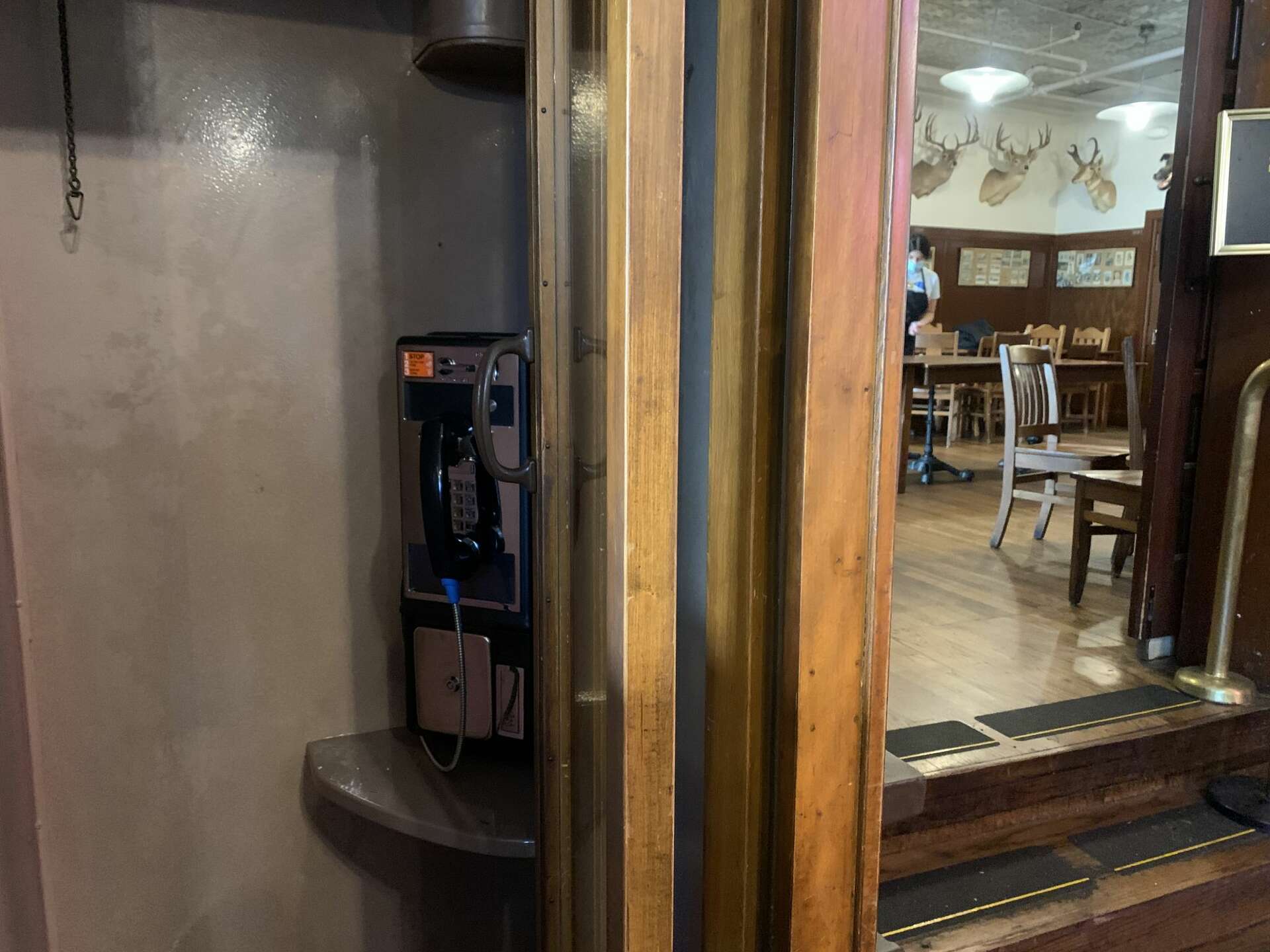 Sampling German-Texas eatery Schilo's, San Antonio' s oldest restaurant