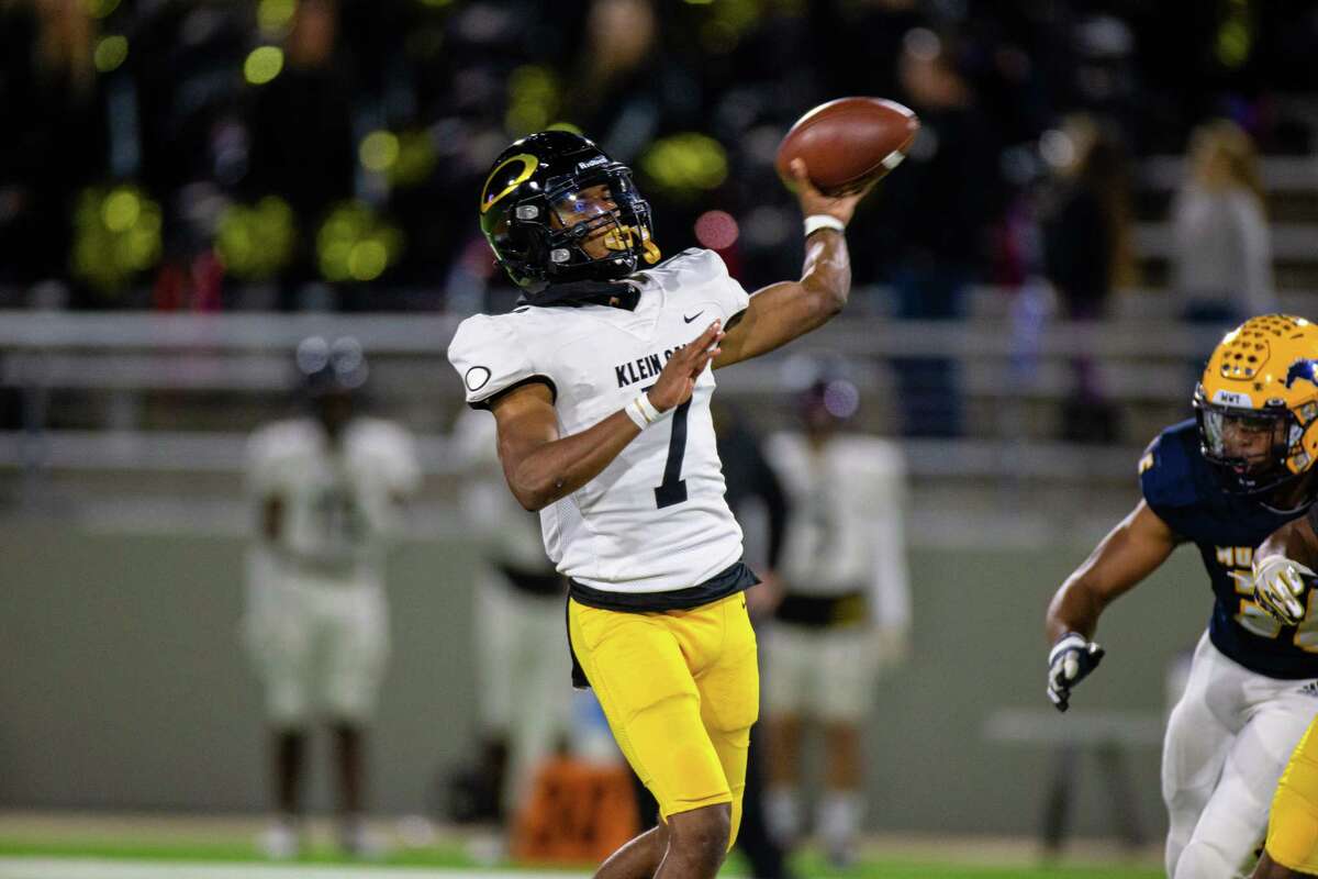 Klein Oak moves past Cy Ranch into area round